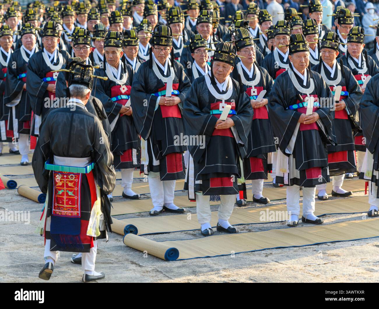 April 20, 2025, Seoul, South Korea: Ritual officials are seen ...