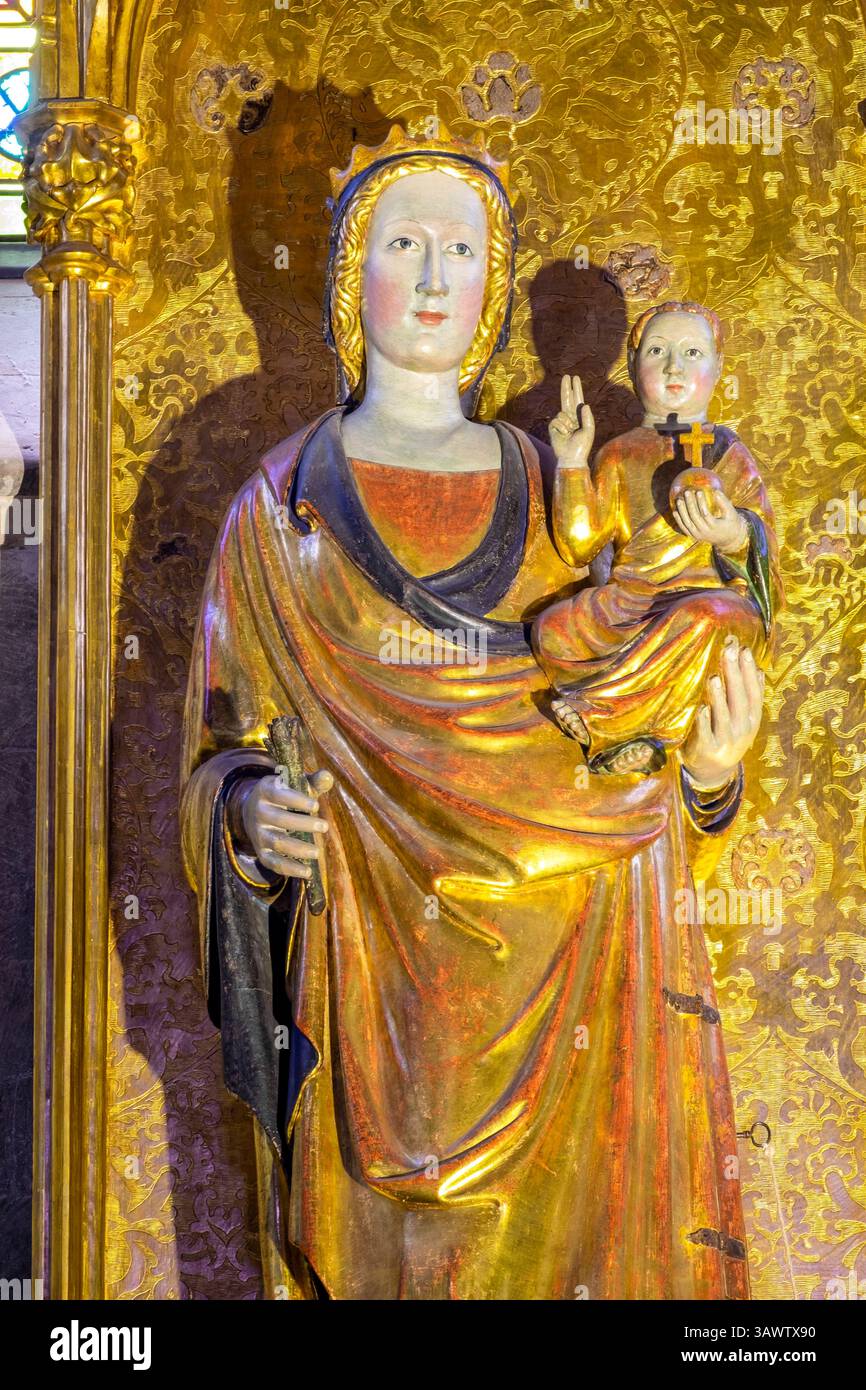 Gilded wood carving, Our Lady of La Seu, -Mare de Déu antiga-, 14th ...