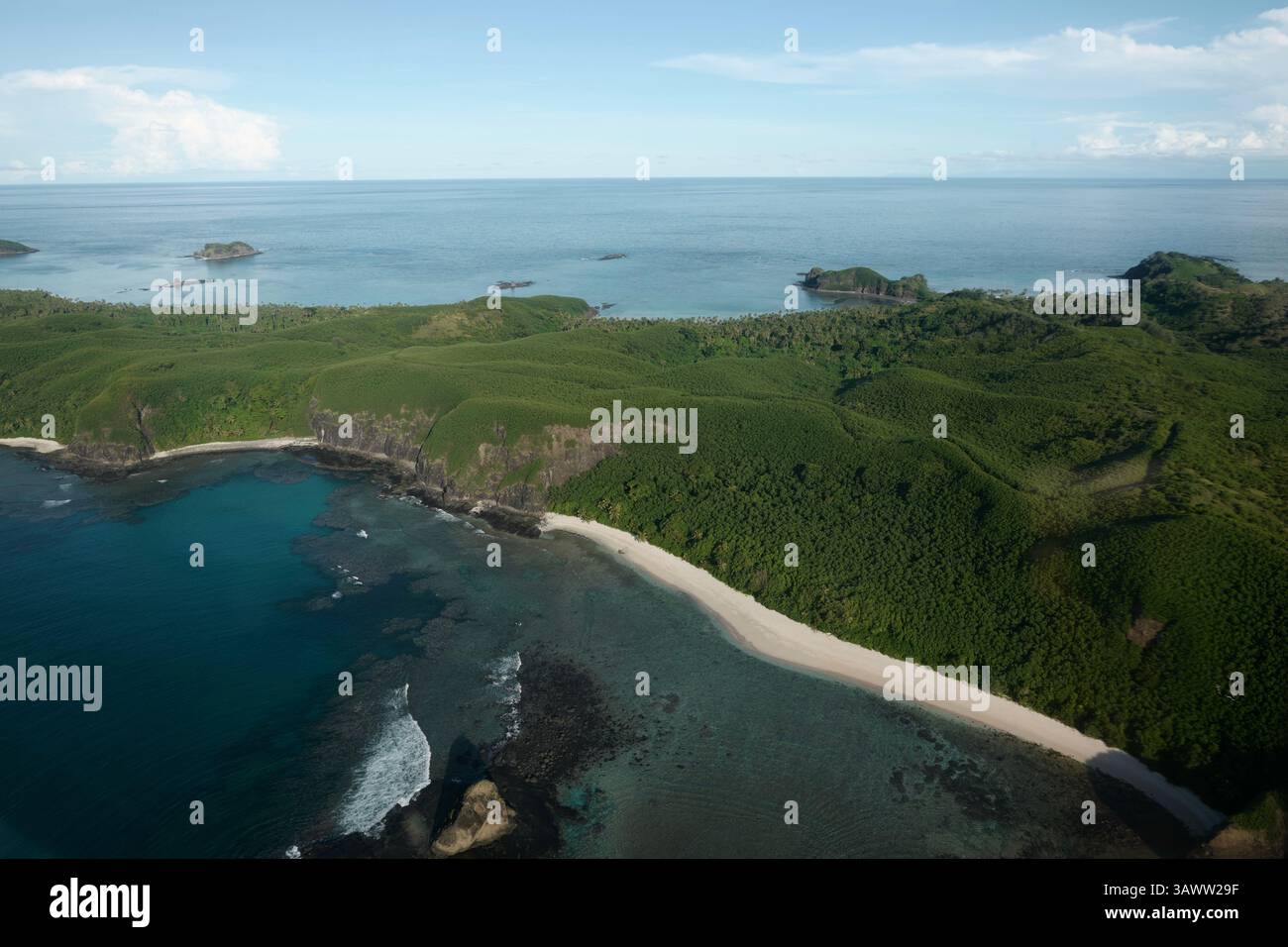 Aerial view of the west side of Yasawa Island in Fiji Stock Photo - Alamy