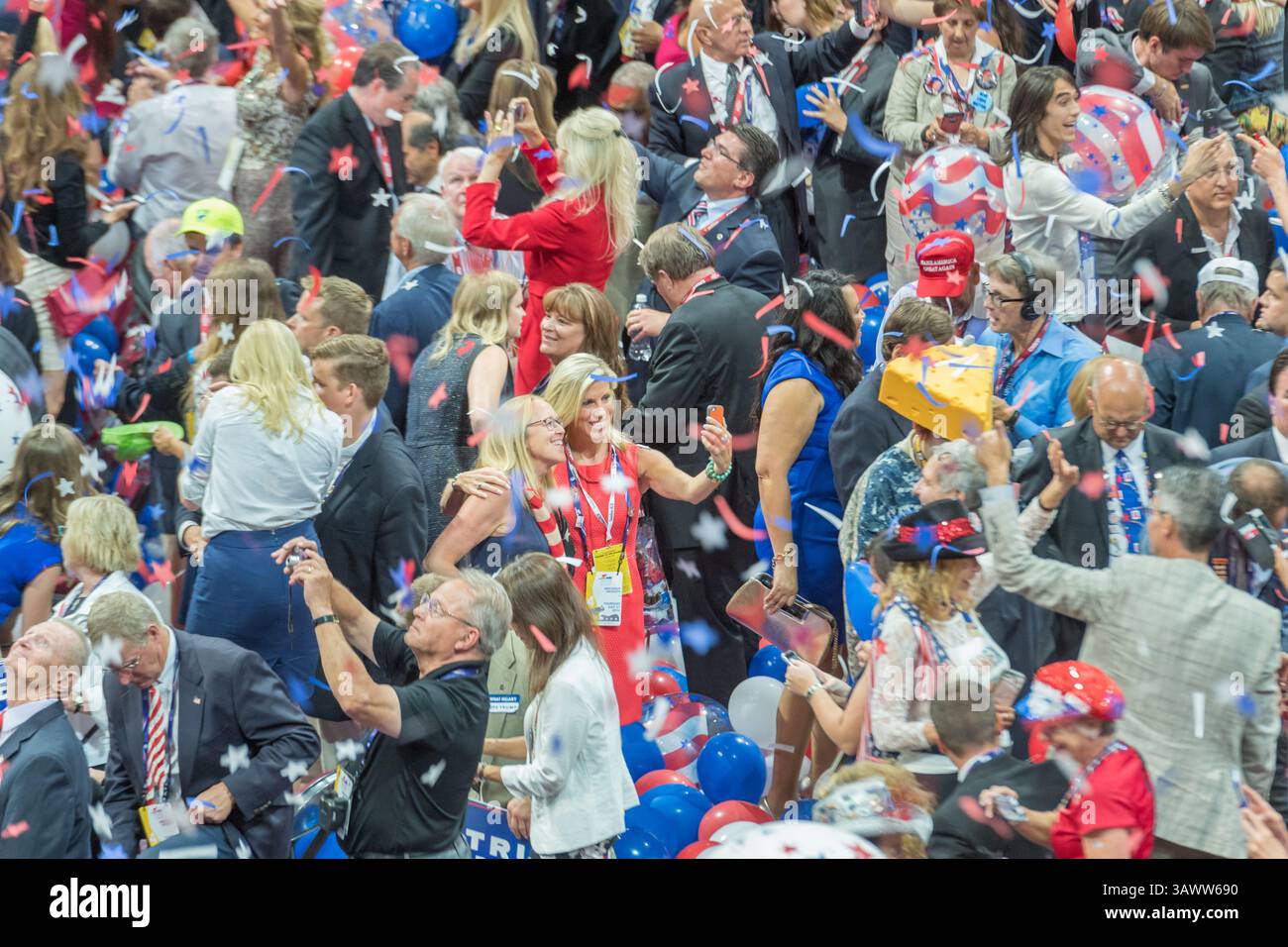 2016 rnc balloons trump hi-res stock photography and images - Alamy