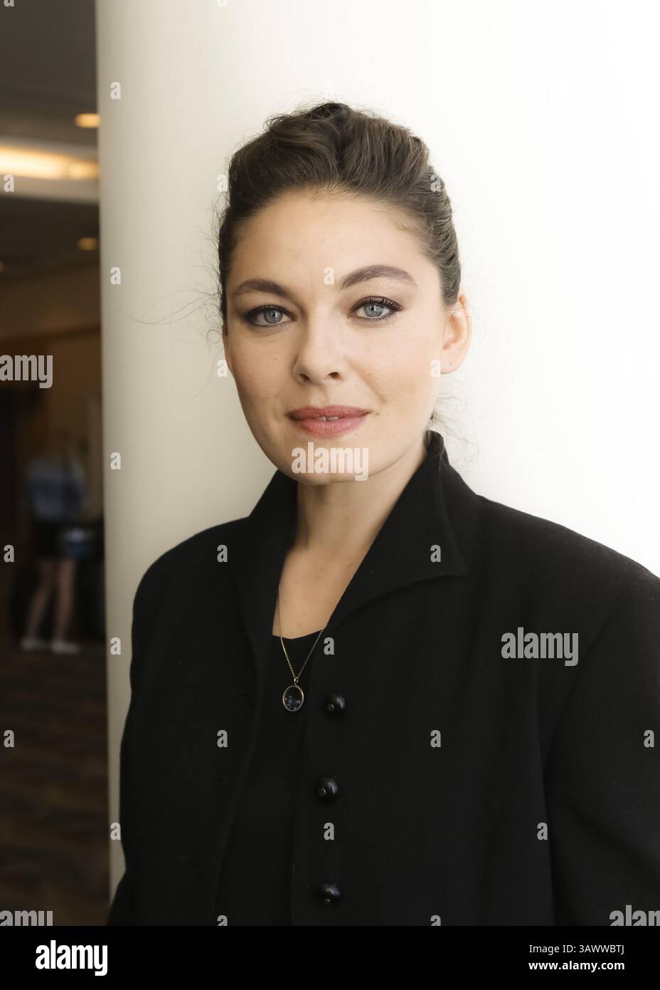 July 22, 2016 - Hollywood, California, U.S. - Alexa Davalos stars in TV ...