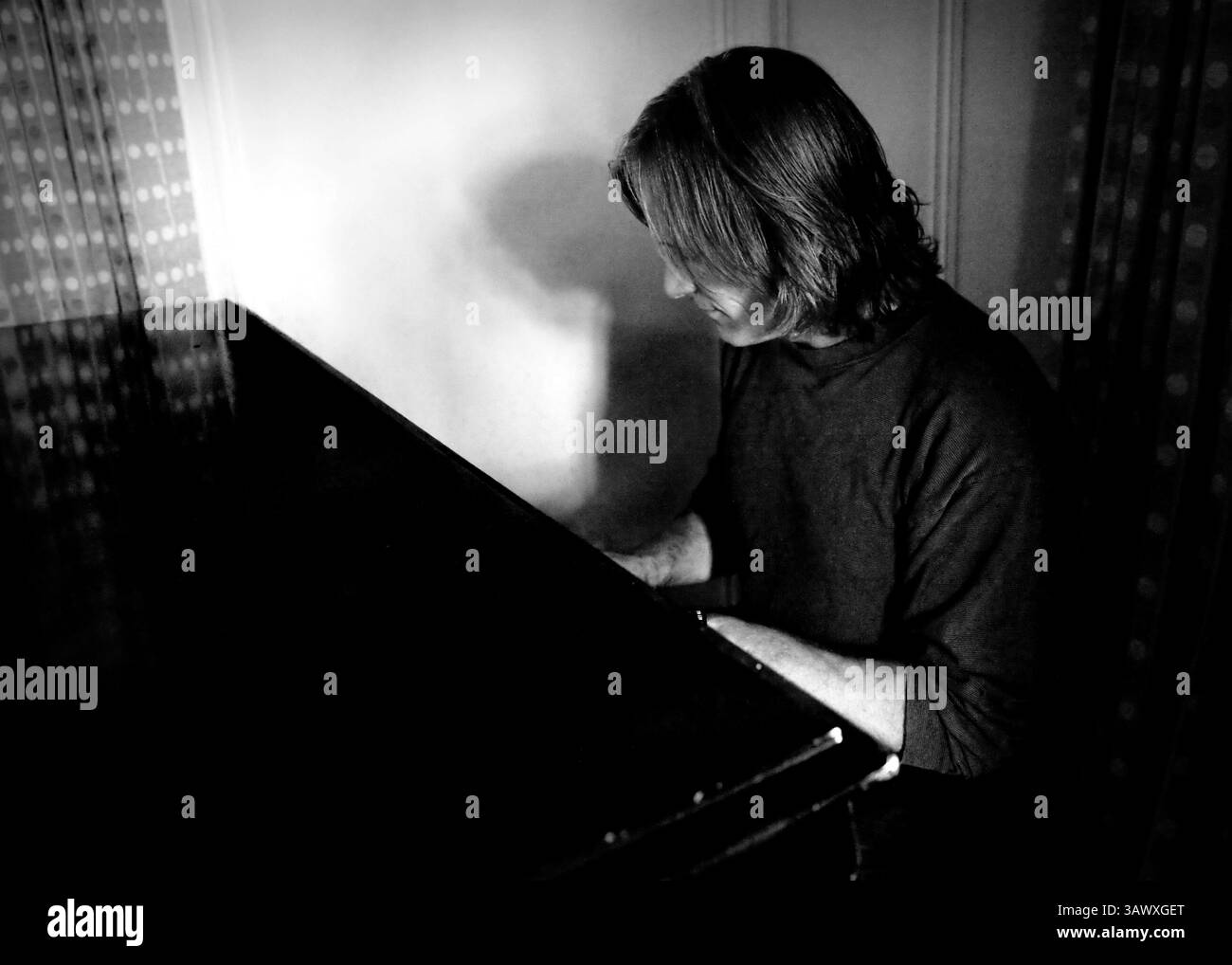 November 7, 2009 - Hollywood, California, U.S. - Viggo Mortensen ...