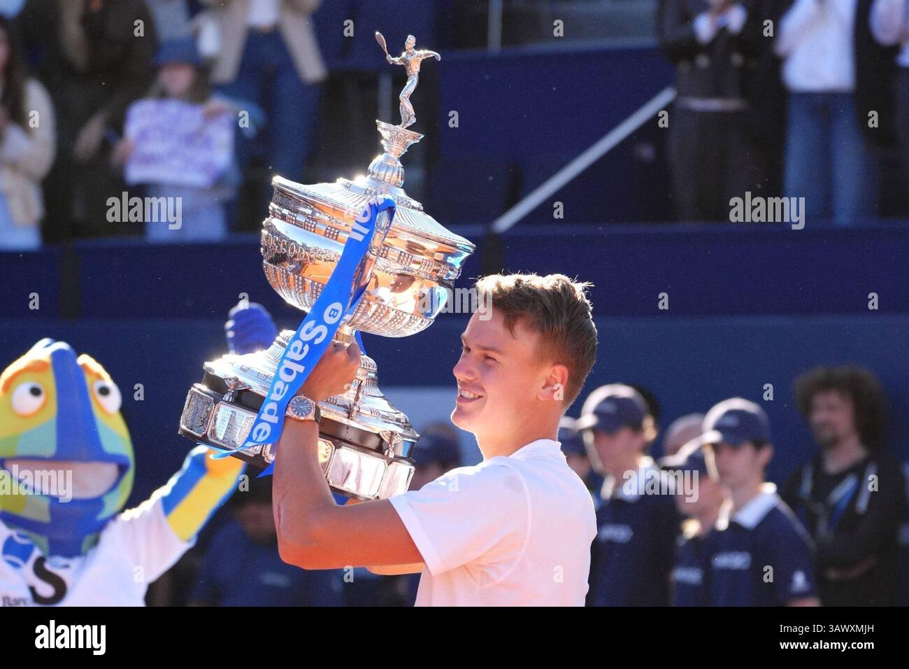 Barcelona, Spain. 20th April 2025; Real Club de Tenis Barcelona 1899, Barcelona, Spain: ATP 500 ...