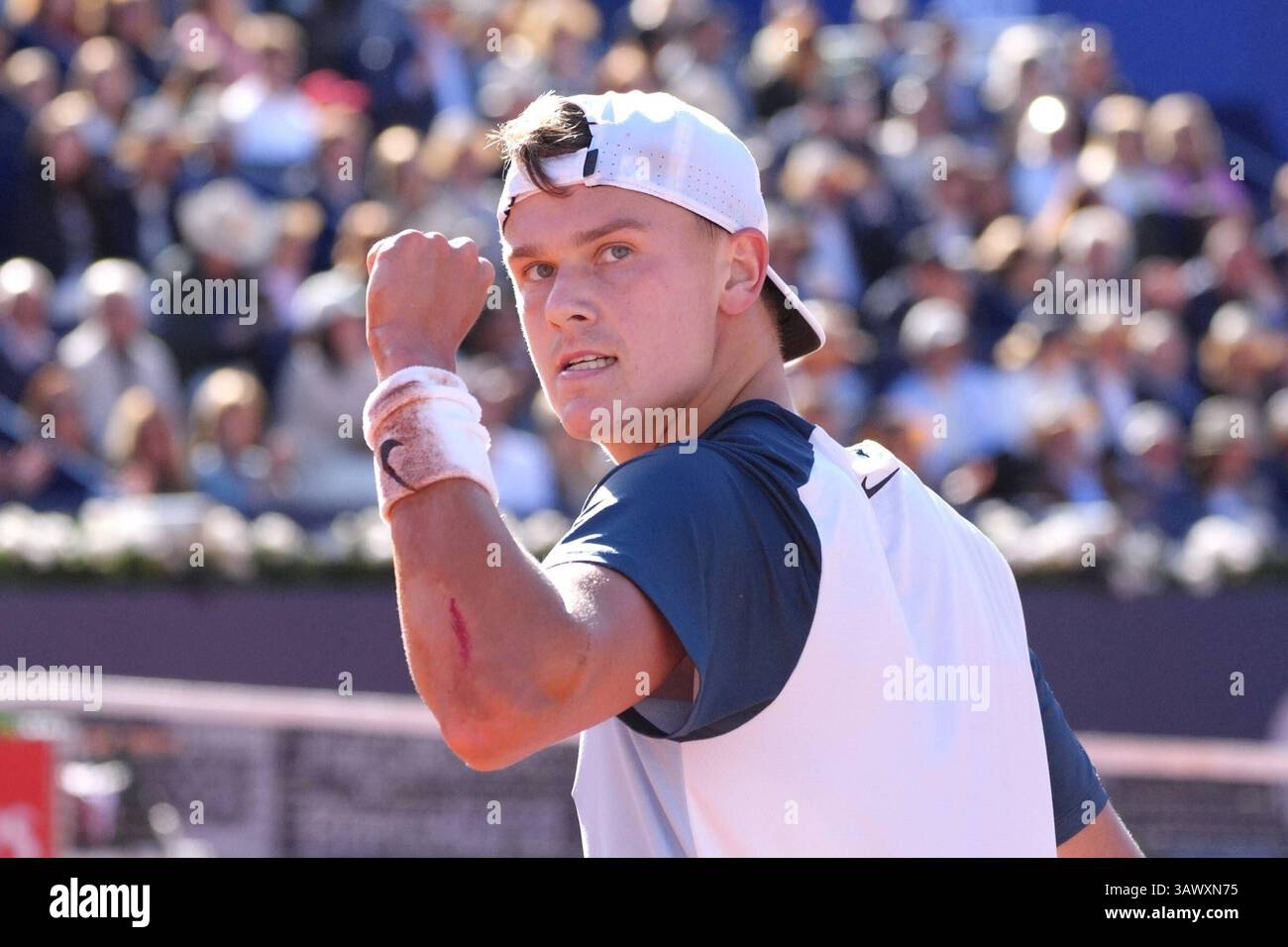 Barcelona, Spain. 20th April 2025; Real Club de Tenis Barcelona 1899, Barcelona, Spain: ATP 500 ...