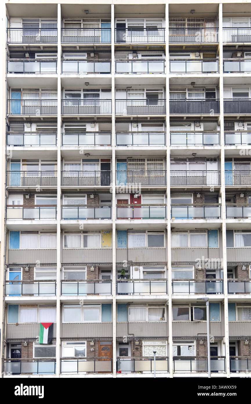 Open walkways, flats and balconies at Orion House, Coventry Road ...