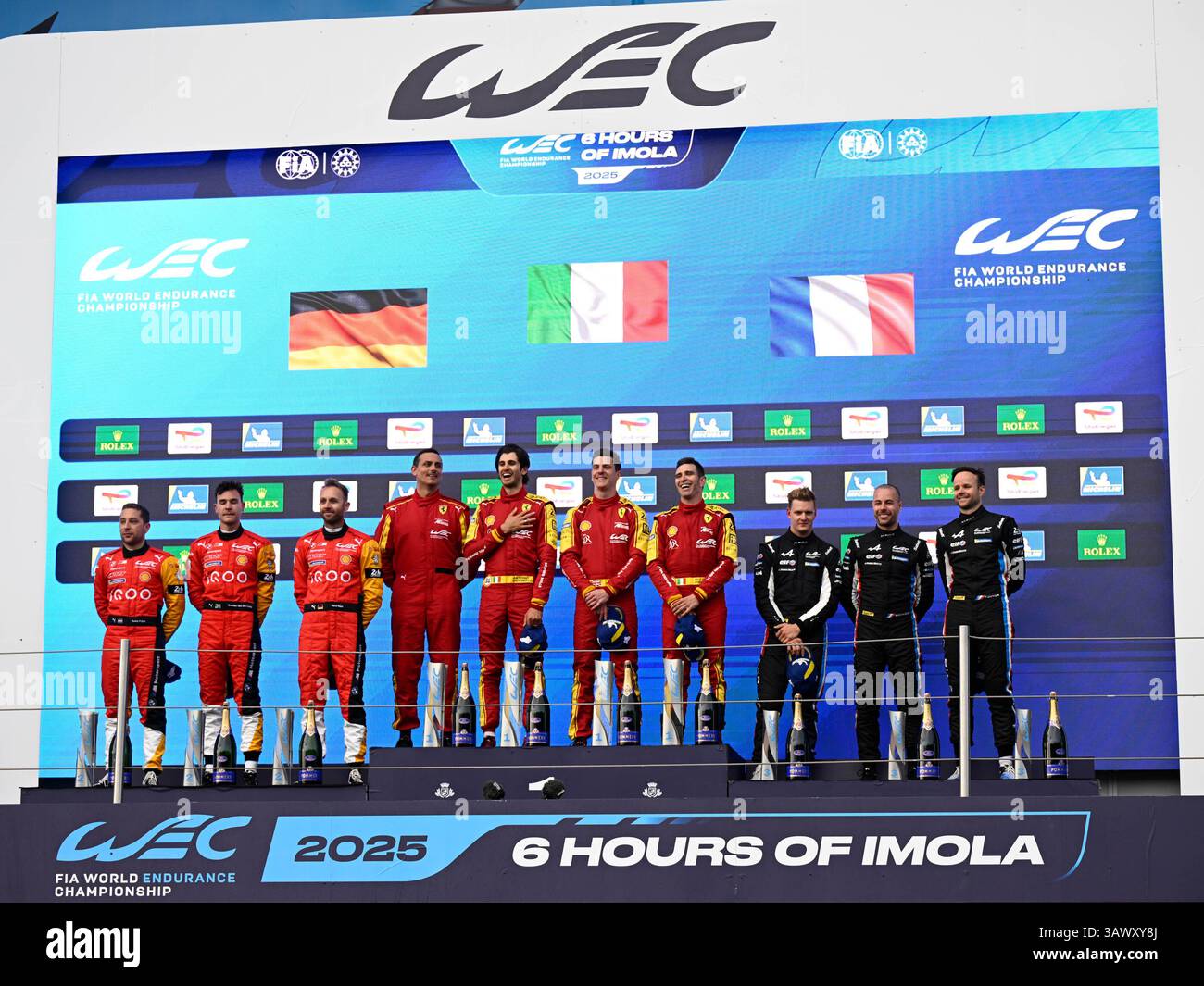 #20 Rene Rast, Robin Frijns, Sheldon Van Der Linde AND #51 Alessandro ...