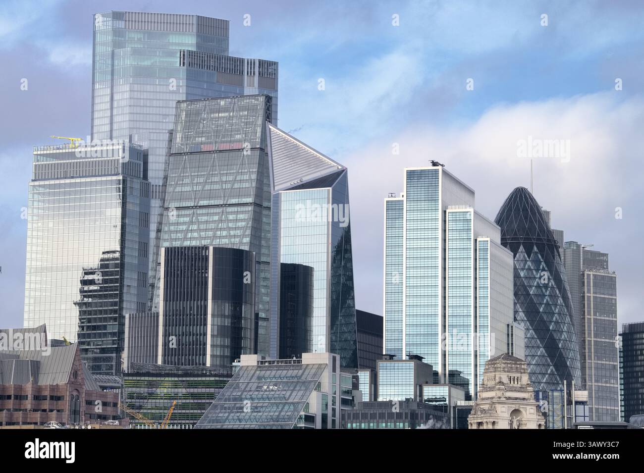 City of London cityscape with skyscrapers including 22 Bishopsgate and ...
