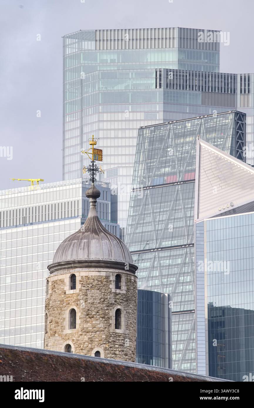 Contrast between history and modern with the City of London skyscrapers ...
