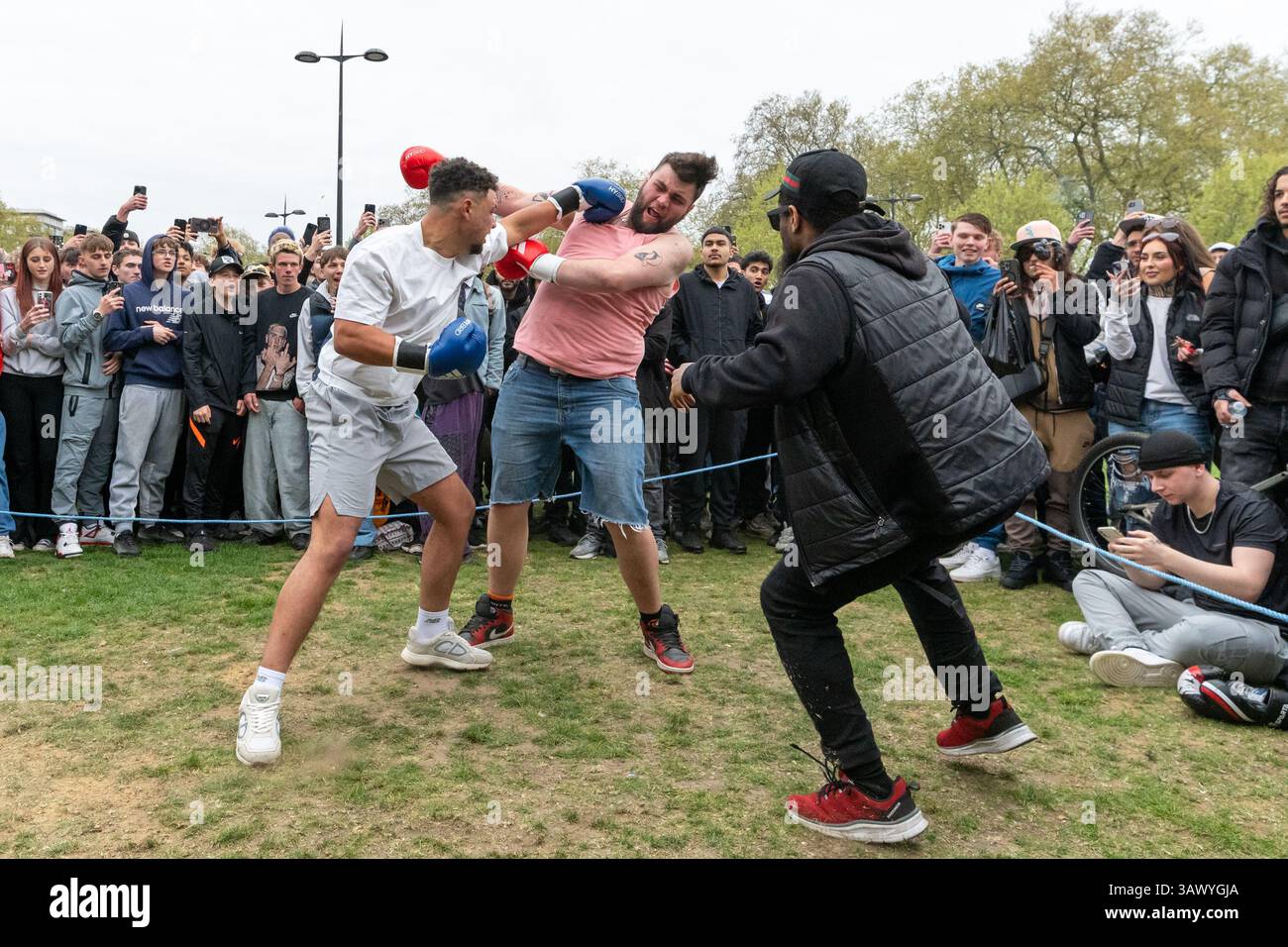 London, UK. 20 April 2025. Public boxing fight was organized by ...