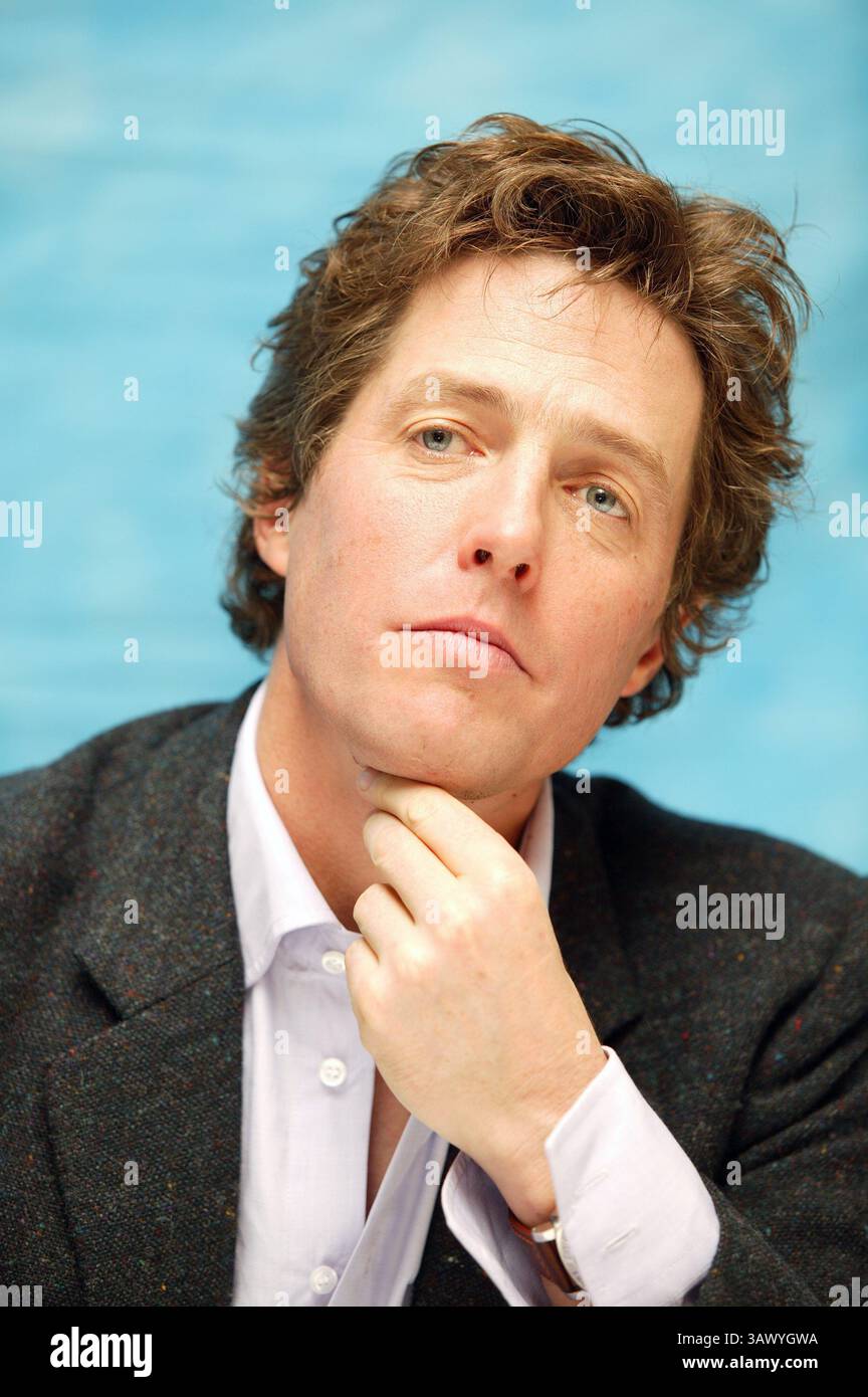 Young hugh grant hi-res stock photography and images - Alamy