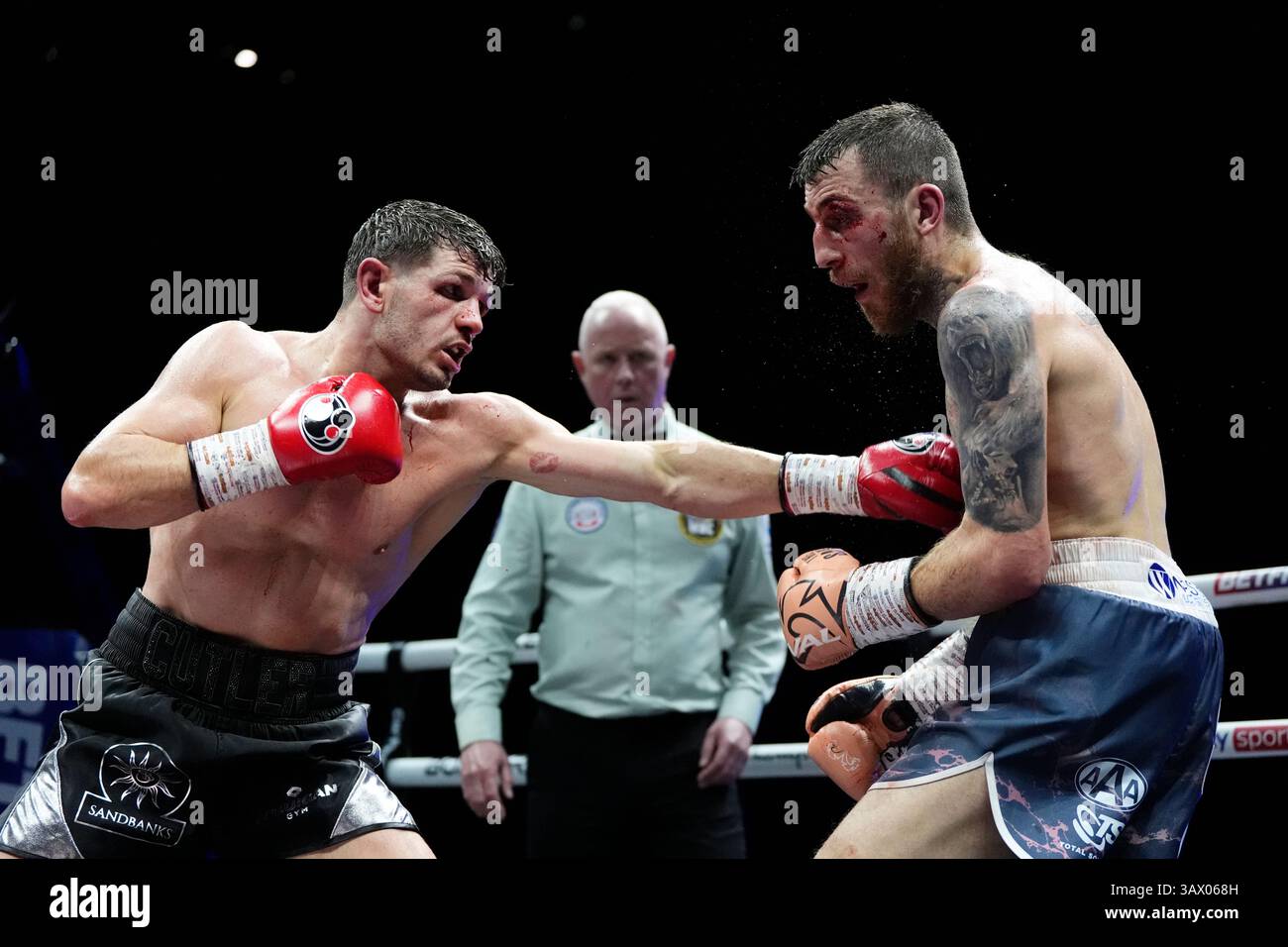 Lee Cutler (left) in action Sam Eggington (right) during the WBC ...