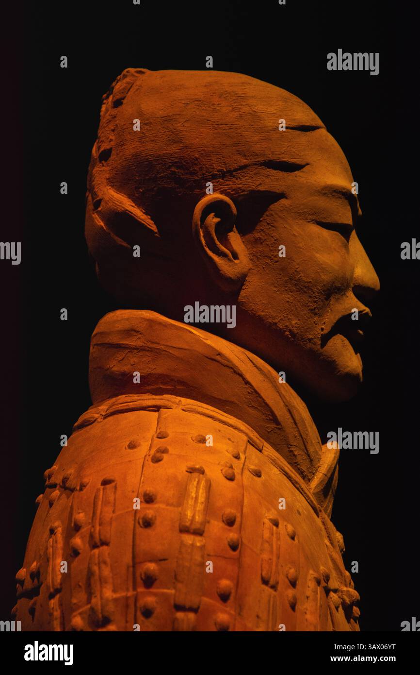 China life size clay warriors guarding the tomb of hi-res stock ...