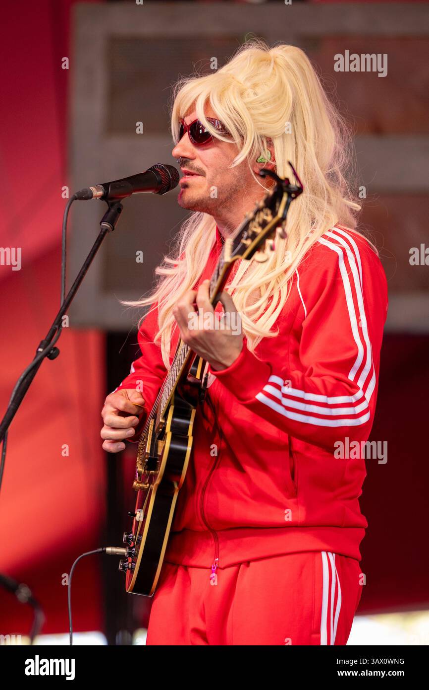 Nicholas Carpenter of Medim Build during the Coachella Music Festival ...