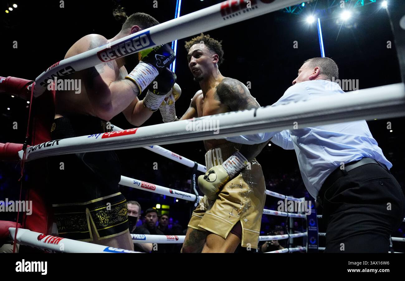 Referee Howard Foster stops the fight during the IBF International ...
