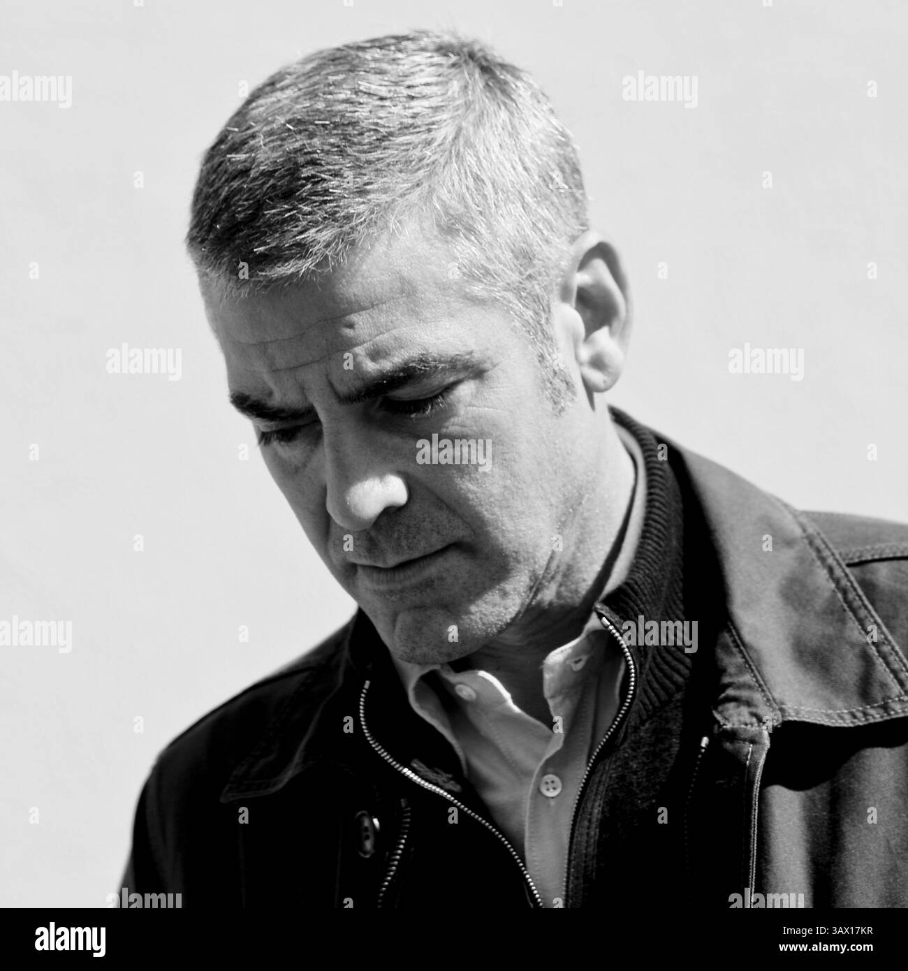 October 9, 2009 - Hollywood, California, U.S. - Actor George Clooney on ...