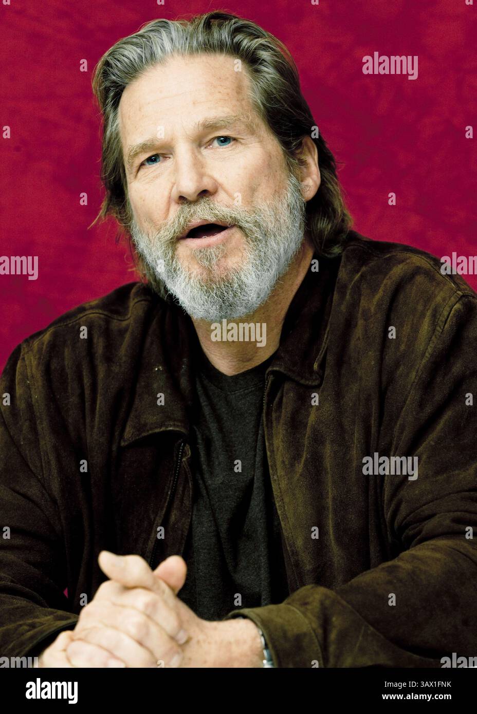 December 2, 2009 - Hollywood, California, U.S. - JEFF BRIDGES promotes ...