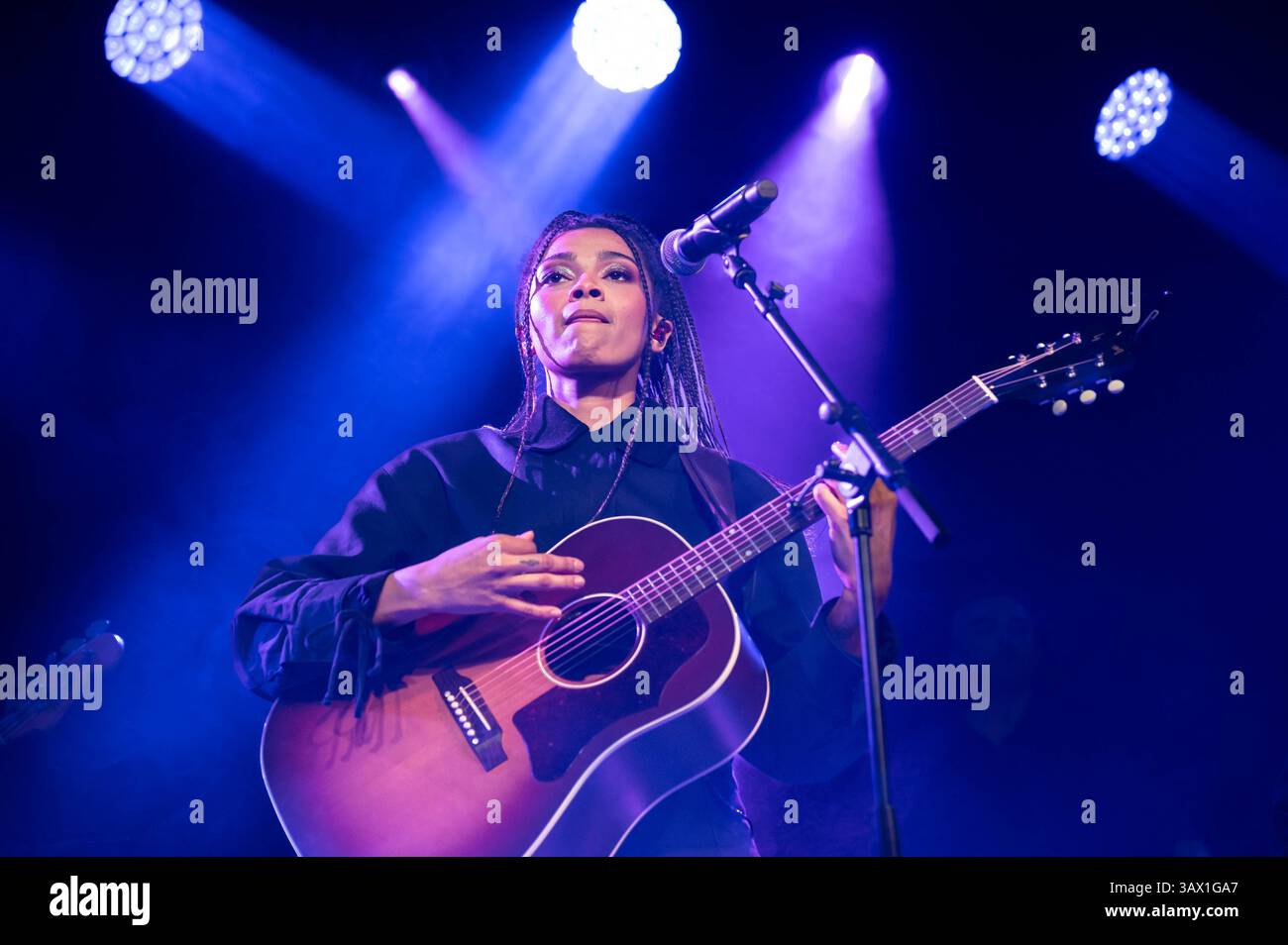Brooke Combe performing at Barrowland, Glasgow, 19th April 2025 Credit ...