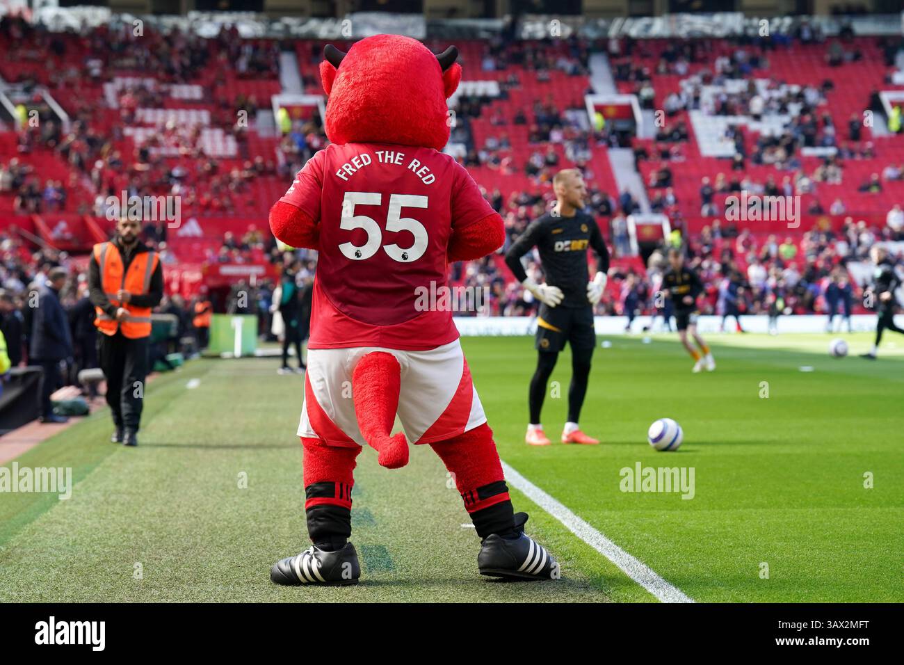 Manchester, UK. 20th Apr, 2025. Fred the Red United mascot during the ...