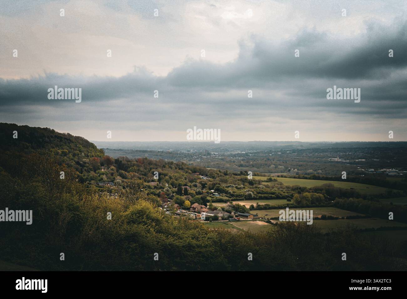 View over weald of kent hi-res stock photography and images - Alamy