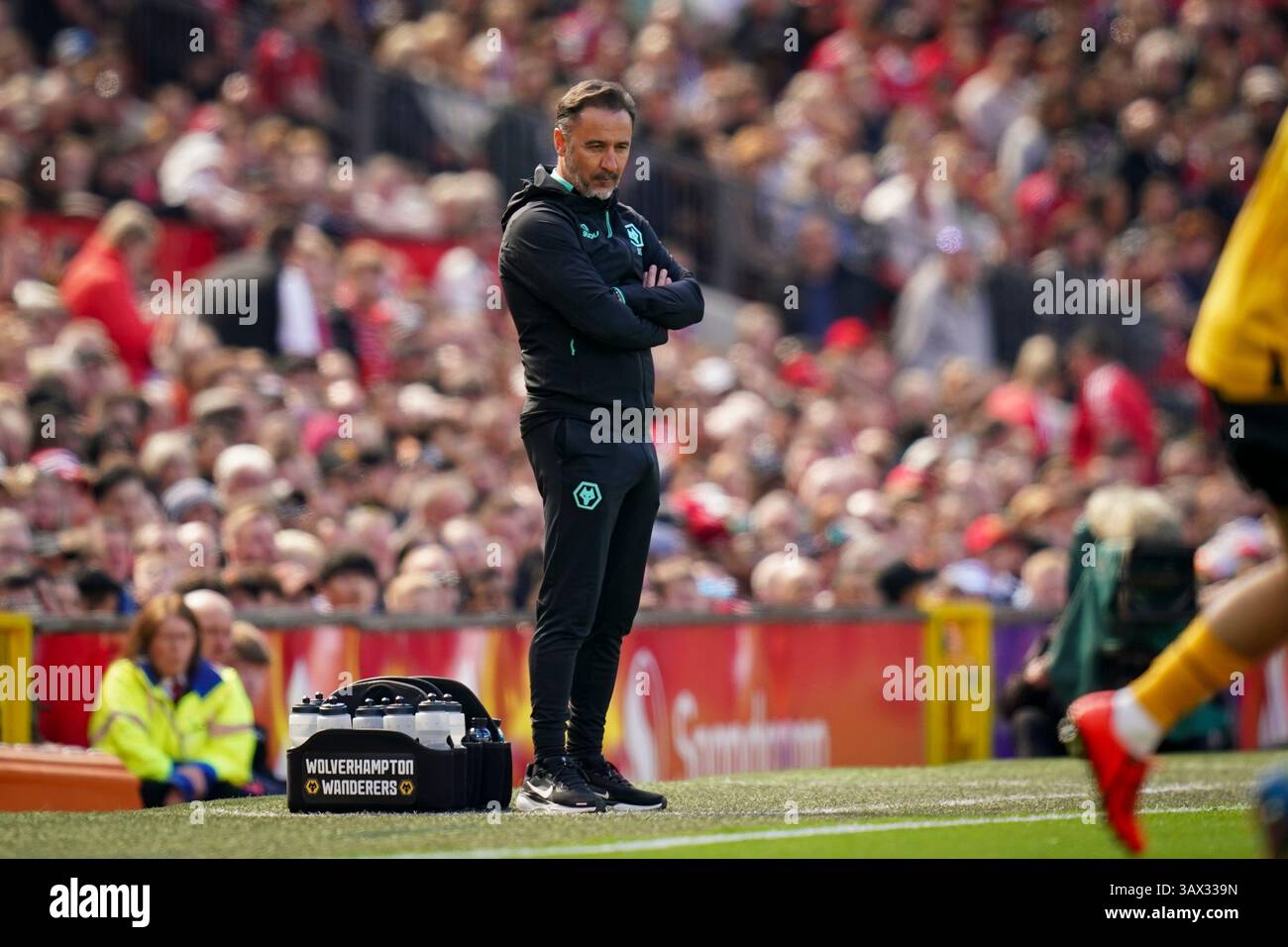 Manchester, UK. 20th Apr, 2025. Wolverhampton Wanderers Manager Vitor ...
