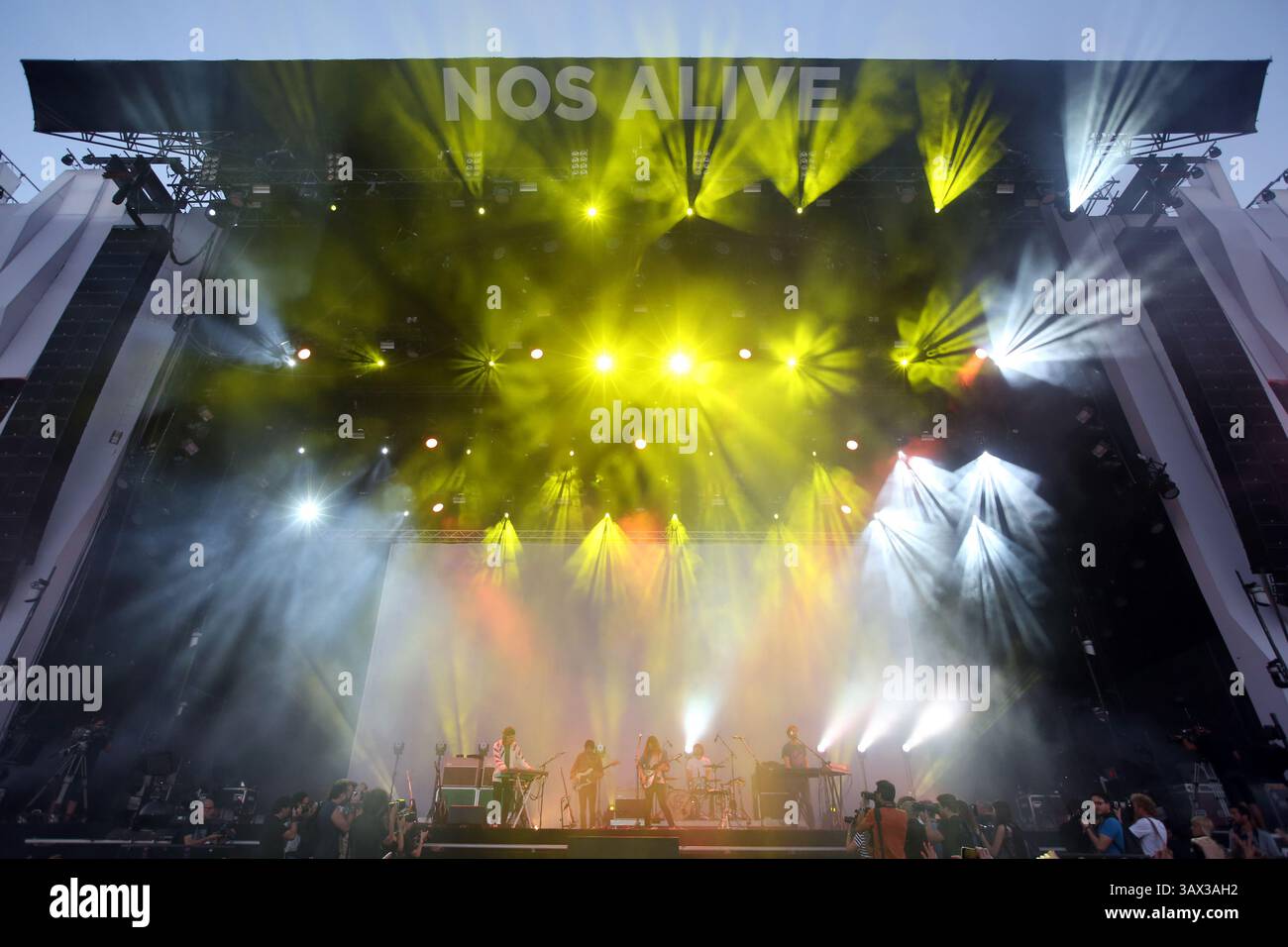 Tame impala 2016 hi-res stock photography and images - Alamy