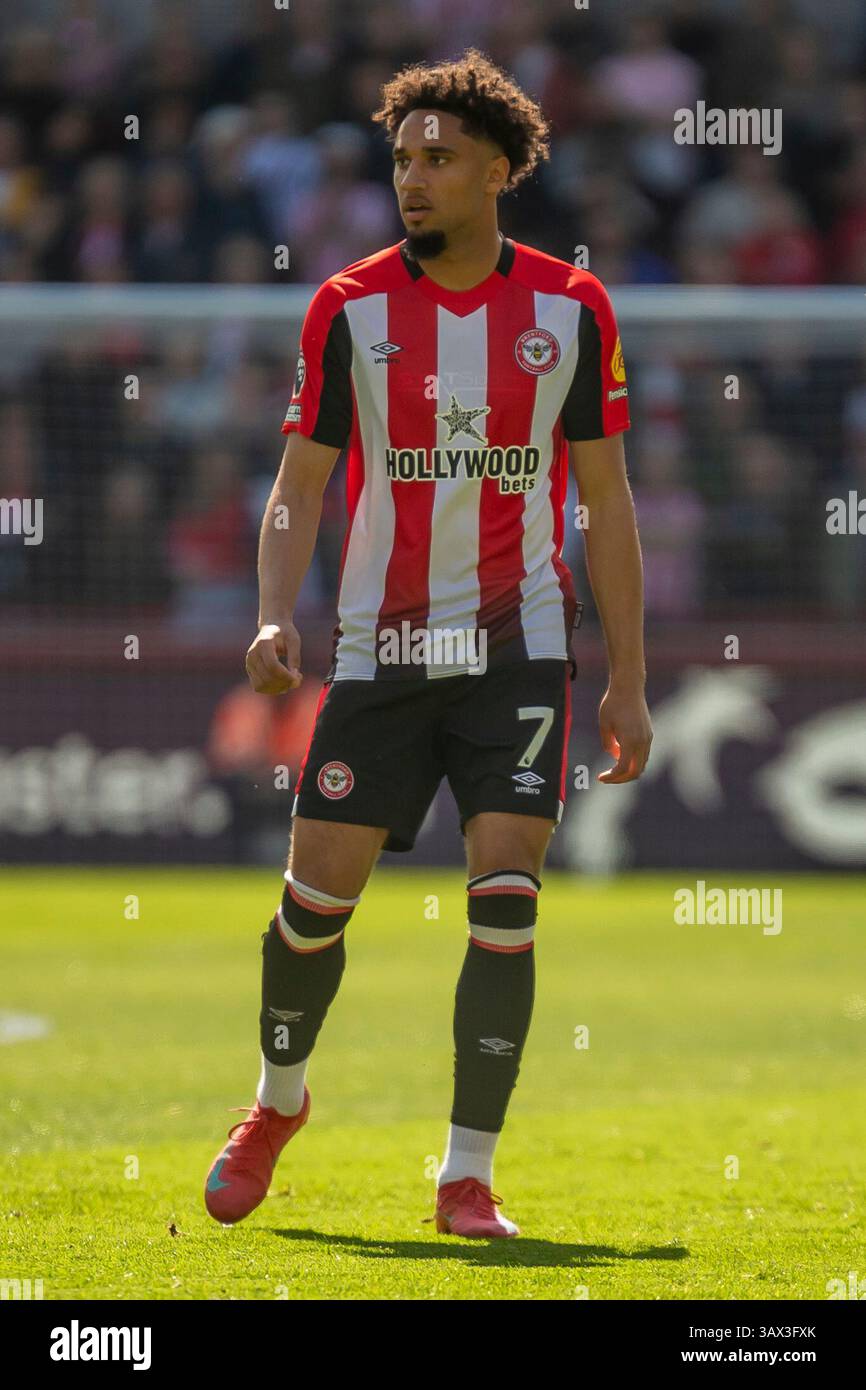 Kevin Schade of Brentford during the Premier League match between ...