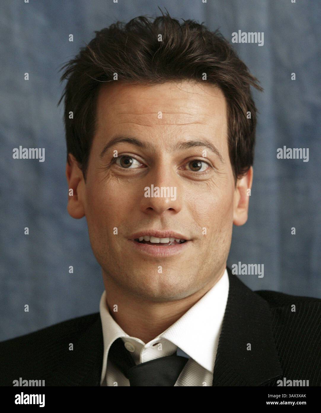 June 10, 2007 - Hollywood, California, U.S. - Ioan Gruffudd promoting ''Fantastic Four: Rise of ...