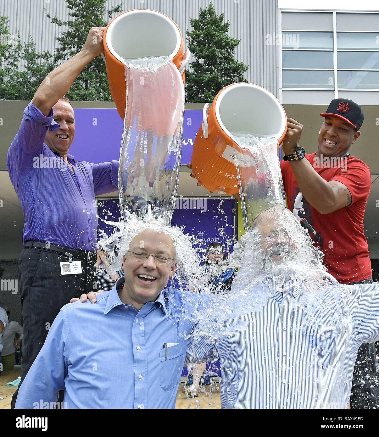 Donald j hall, jr david e hall hi-res stock photography and images - Alamy