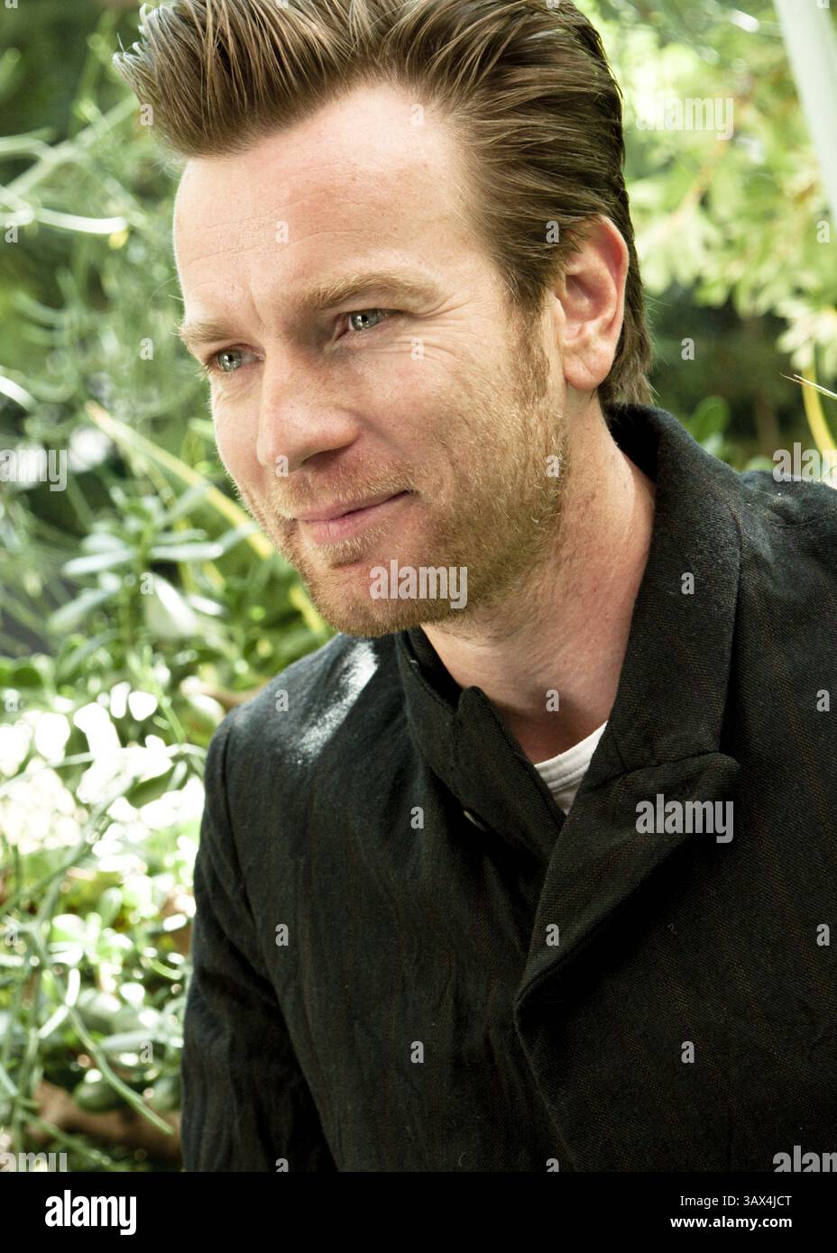 October 22, 2009 - Hollywood, California, U.S. - Actor Ewan McGregor of ...