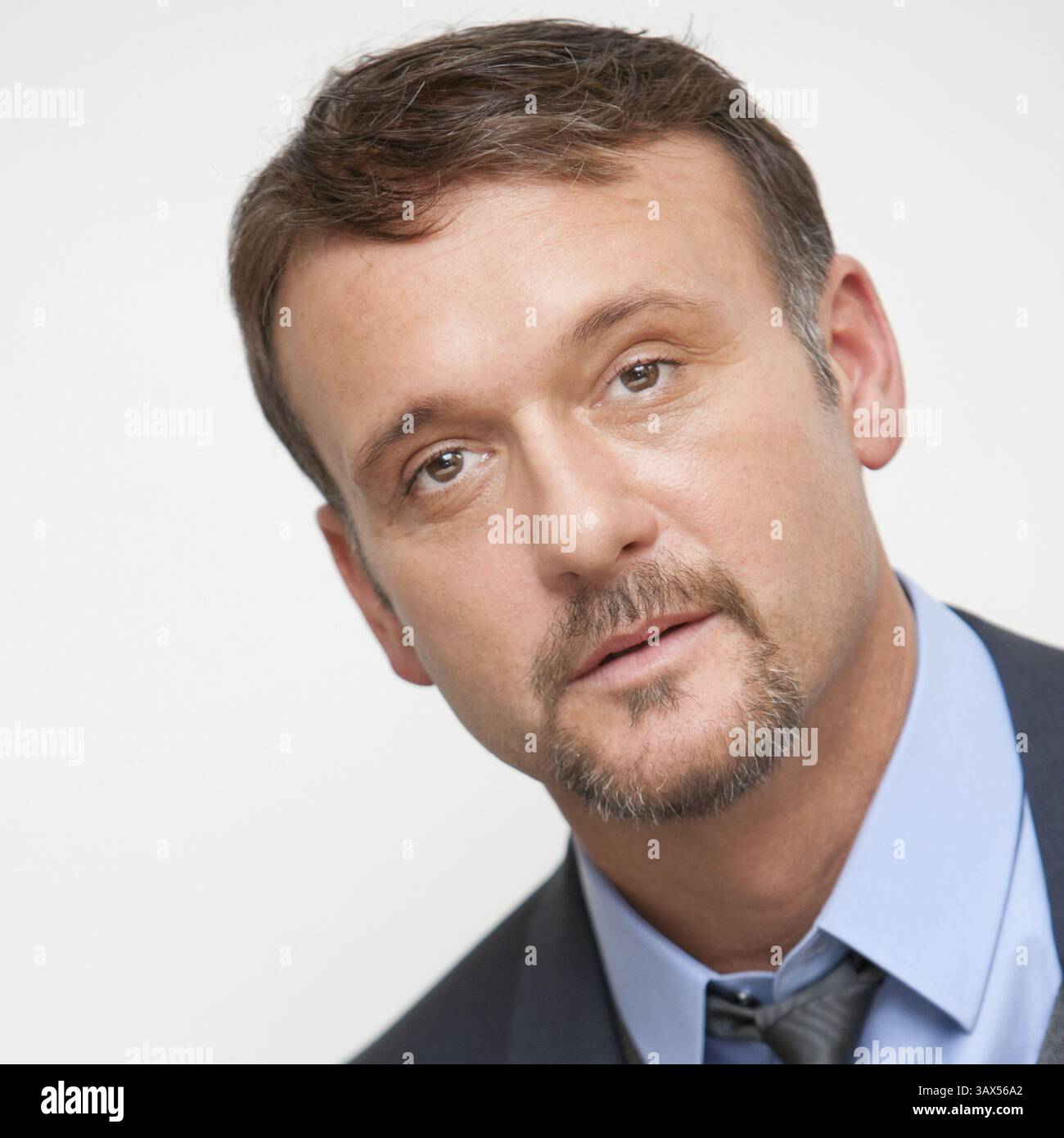 November 15, 2010 - Hollywood, California, U.S. - TIM MCGRAW promotes ...