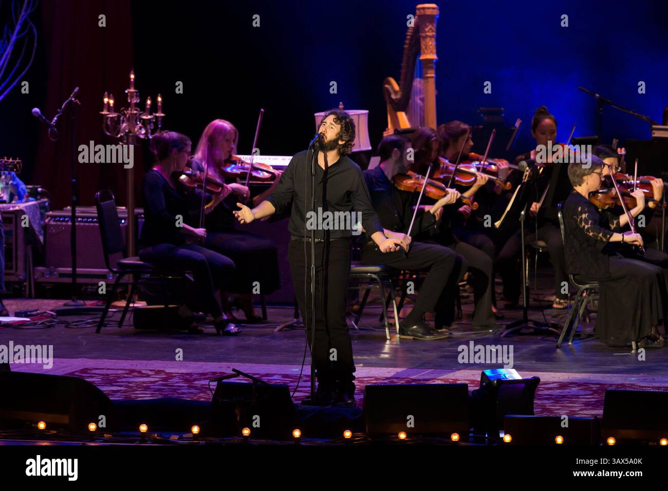Joshgroban hi-res stock photography and images - Alamy