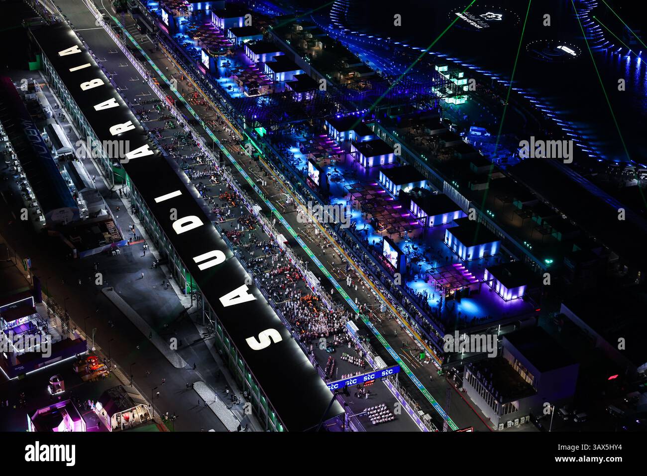 starting grid illustration, night during the Formula 1 STC Saudi ...