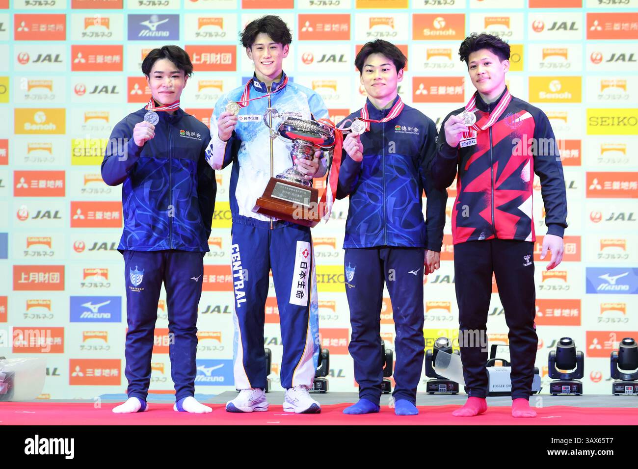 Takasaki Arena, Gunma, Japan. 20th Apr, 2025. (L to R) Shinnosuke Oka ...