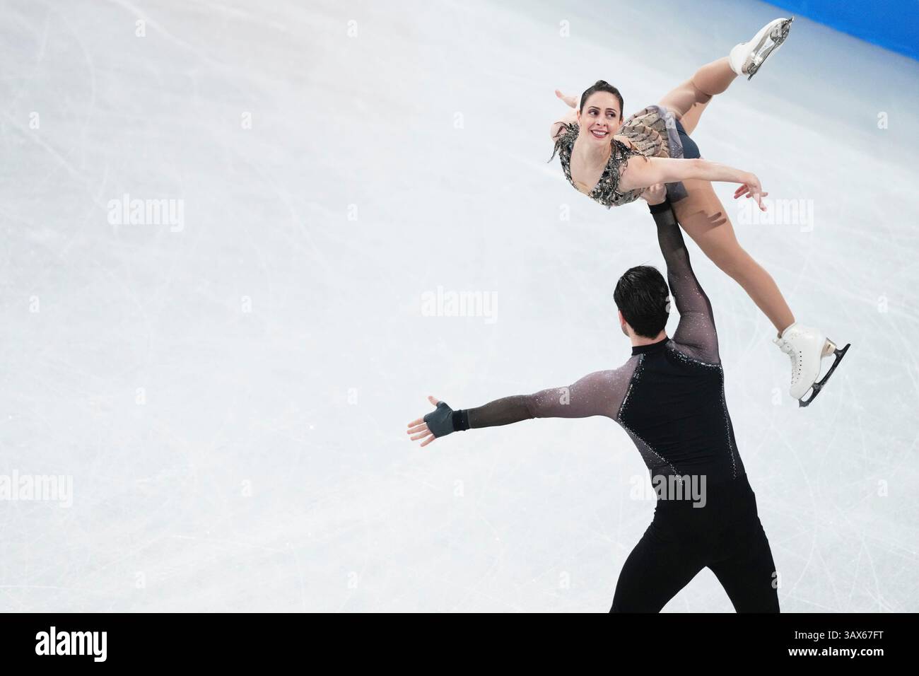 Tokyo, Japan. 18th Apr, 2025. Deanna Stellato-Dudek & Maxime Deschamps ...