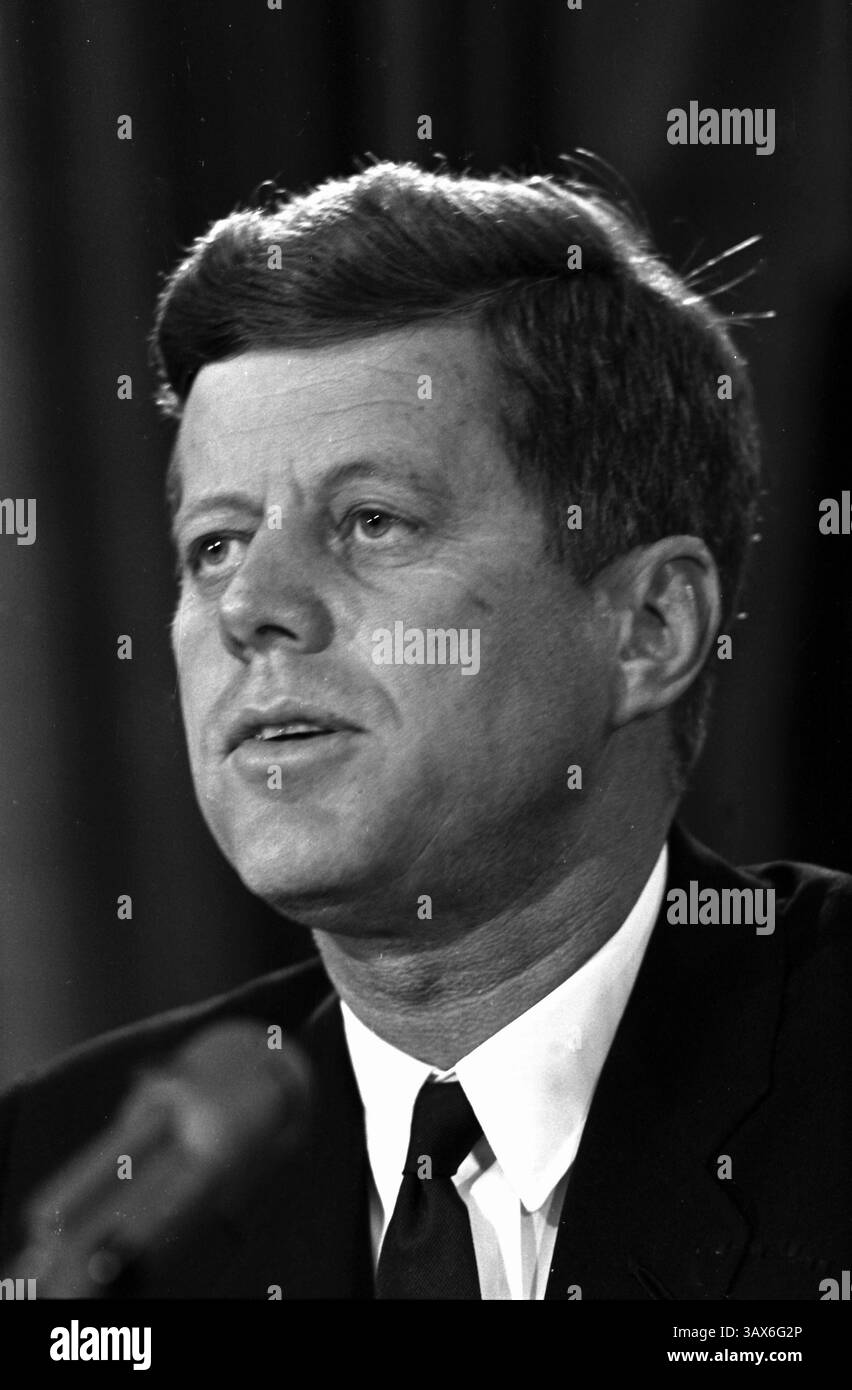 Dc global Black and White Stock Photos & Images - Alamy