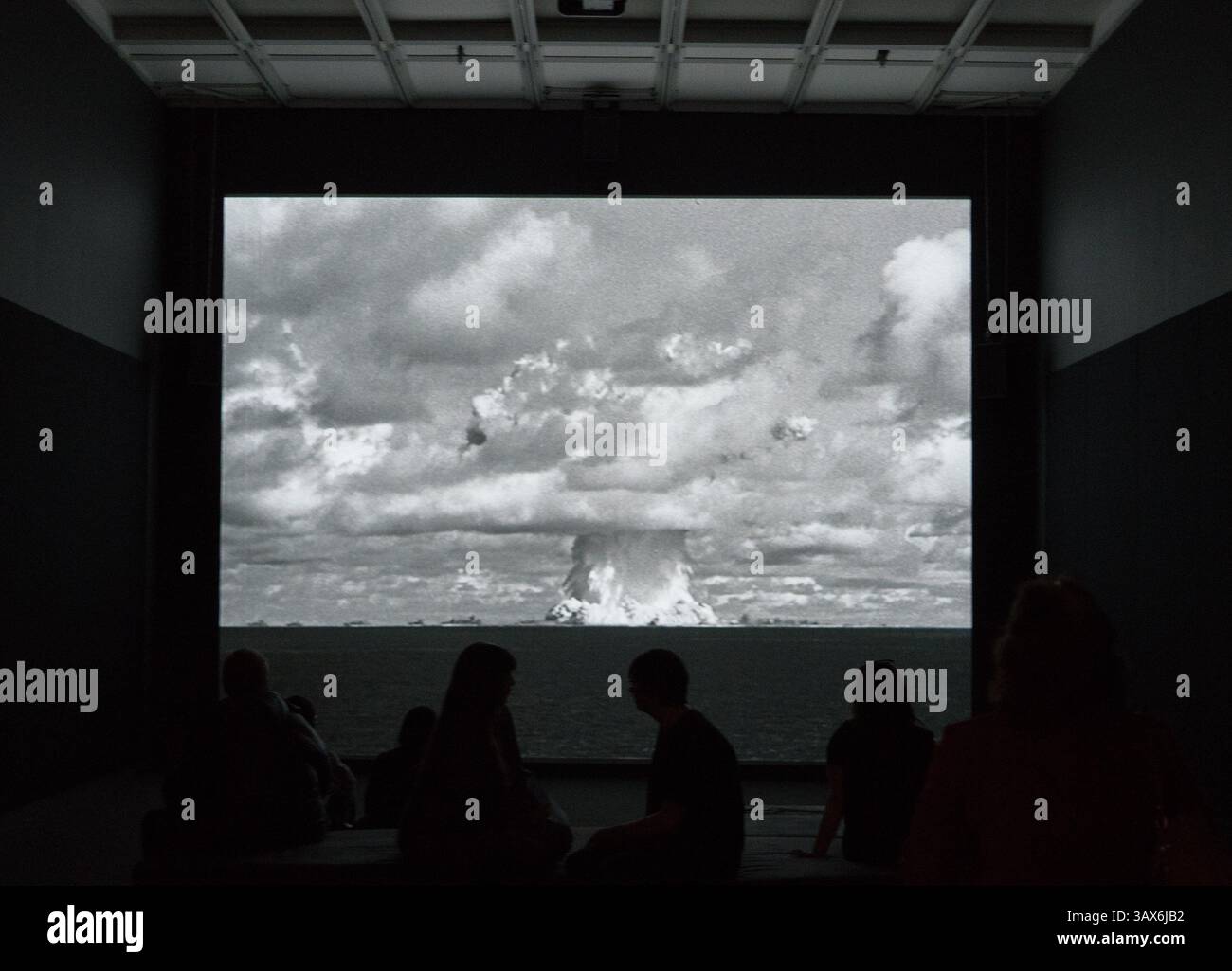 January 27, 2017 - New York, NY, USA - Visitors to the Whitney Museum ...