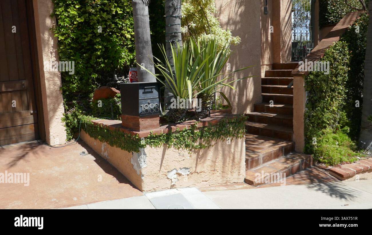 Los Angeles, California, USA 20th April 2025 Actress Leann Hunley and ...