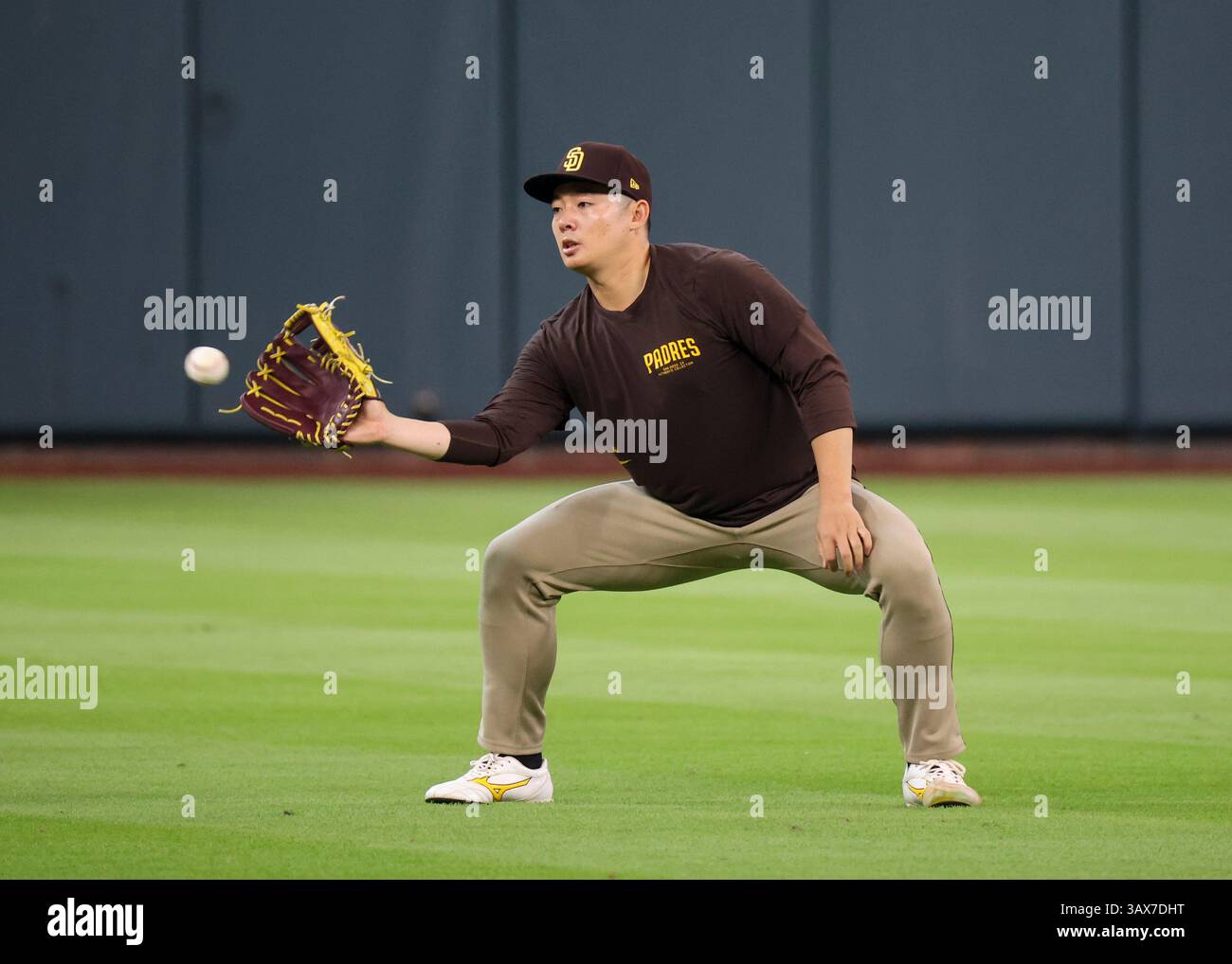 HOUSTON, TX - APRIL 20: San Diego Padres pitcher Yuki Matsui (1) warms ...