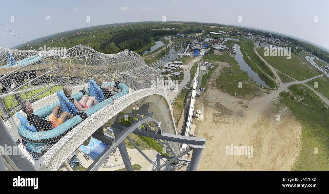 Schlitterbahn kansas hi-res stock photography and images - Alamy