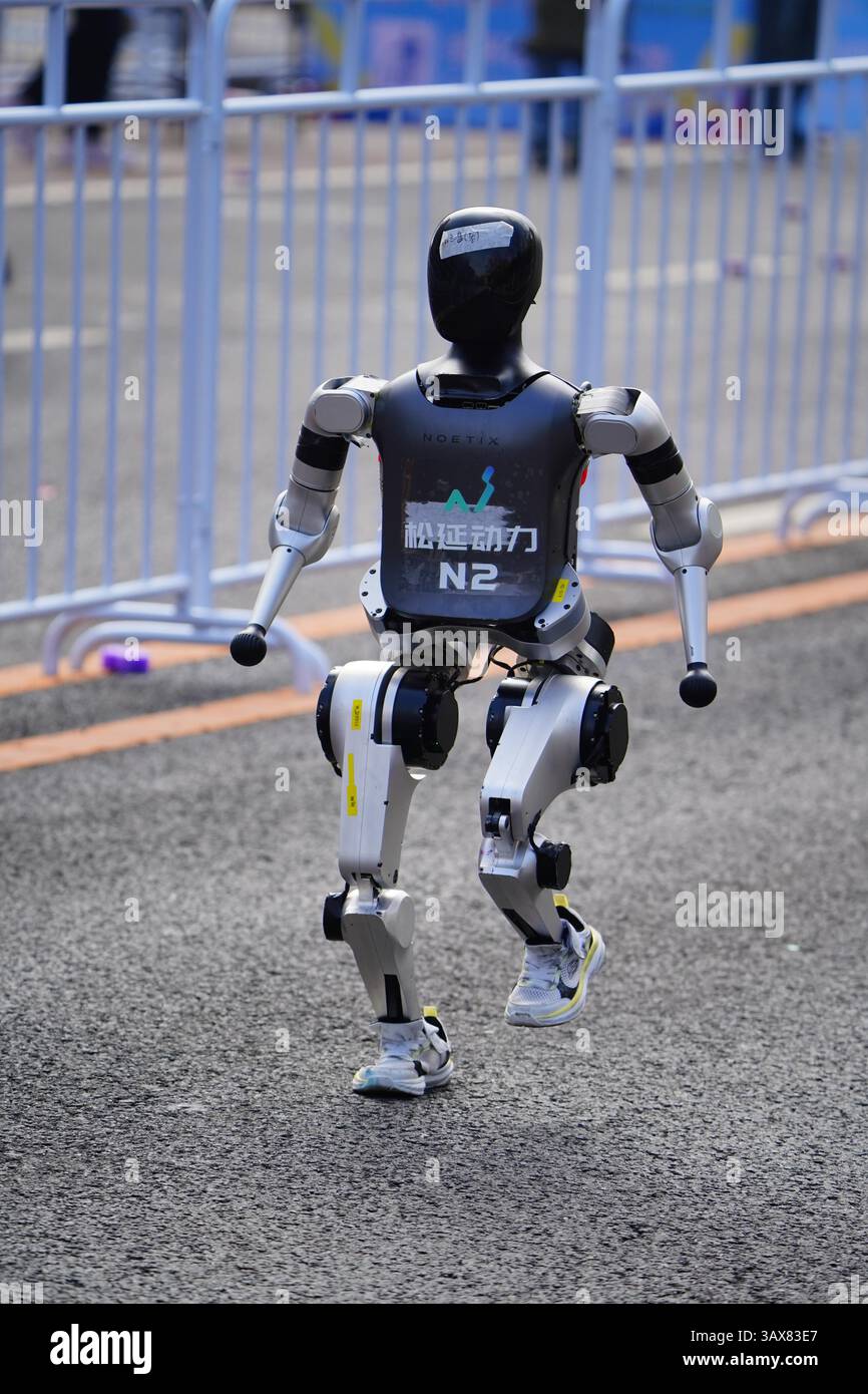 The world's first humanoid robot half-marathon kicks off in Beijing ...