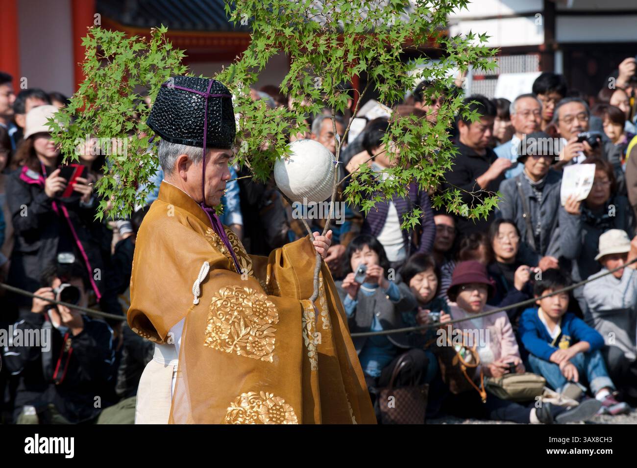 Kemari is a traditional Japanese ball game popular during the Heian and ...