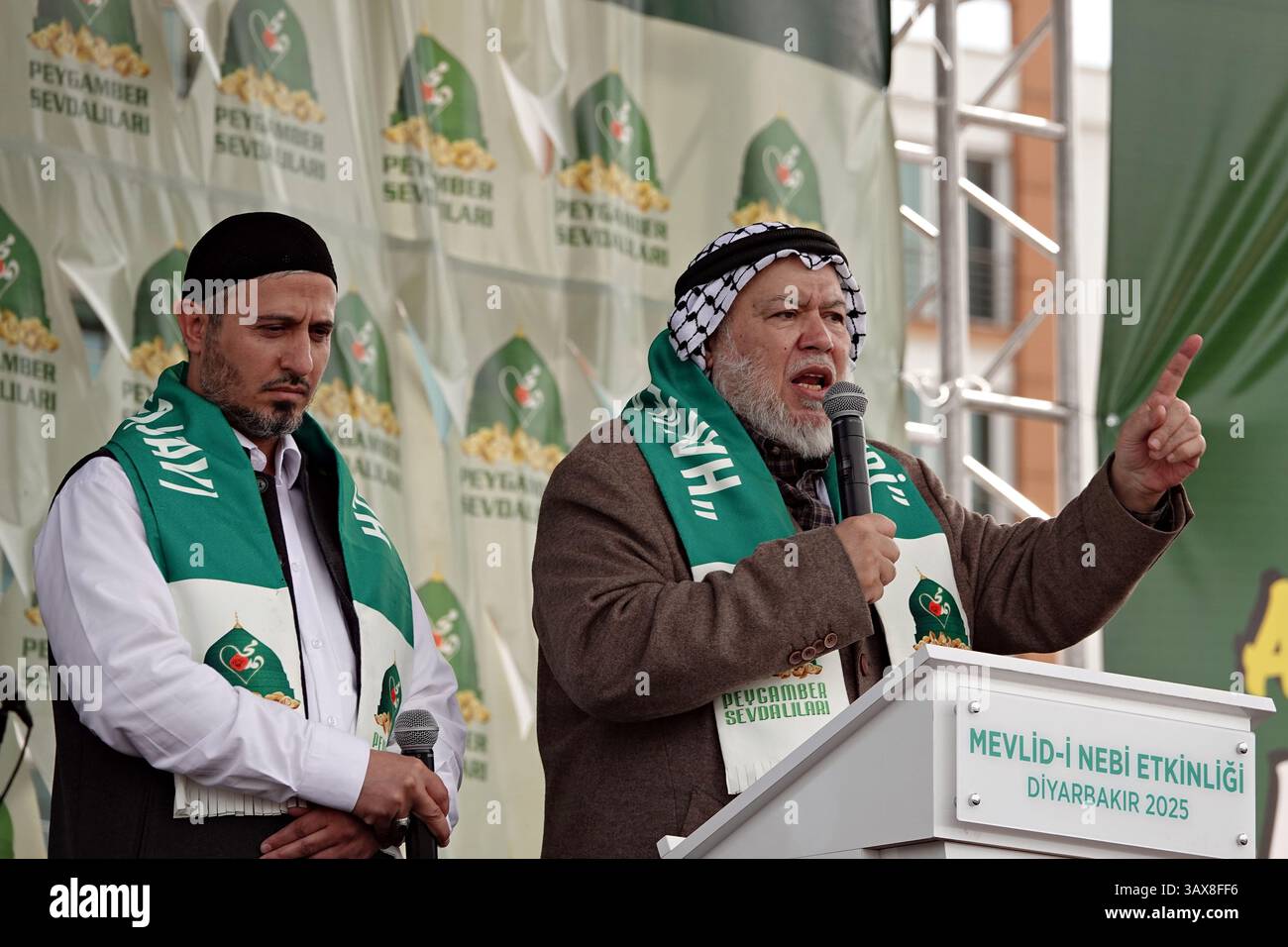 Marwan Abu Asim, Chairman of the Palestine Commission of the World ...