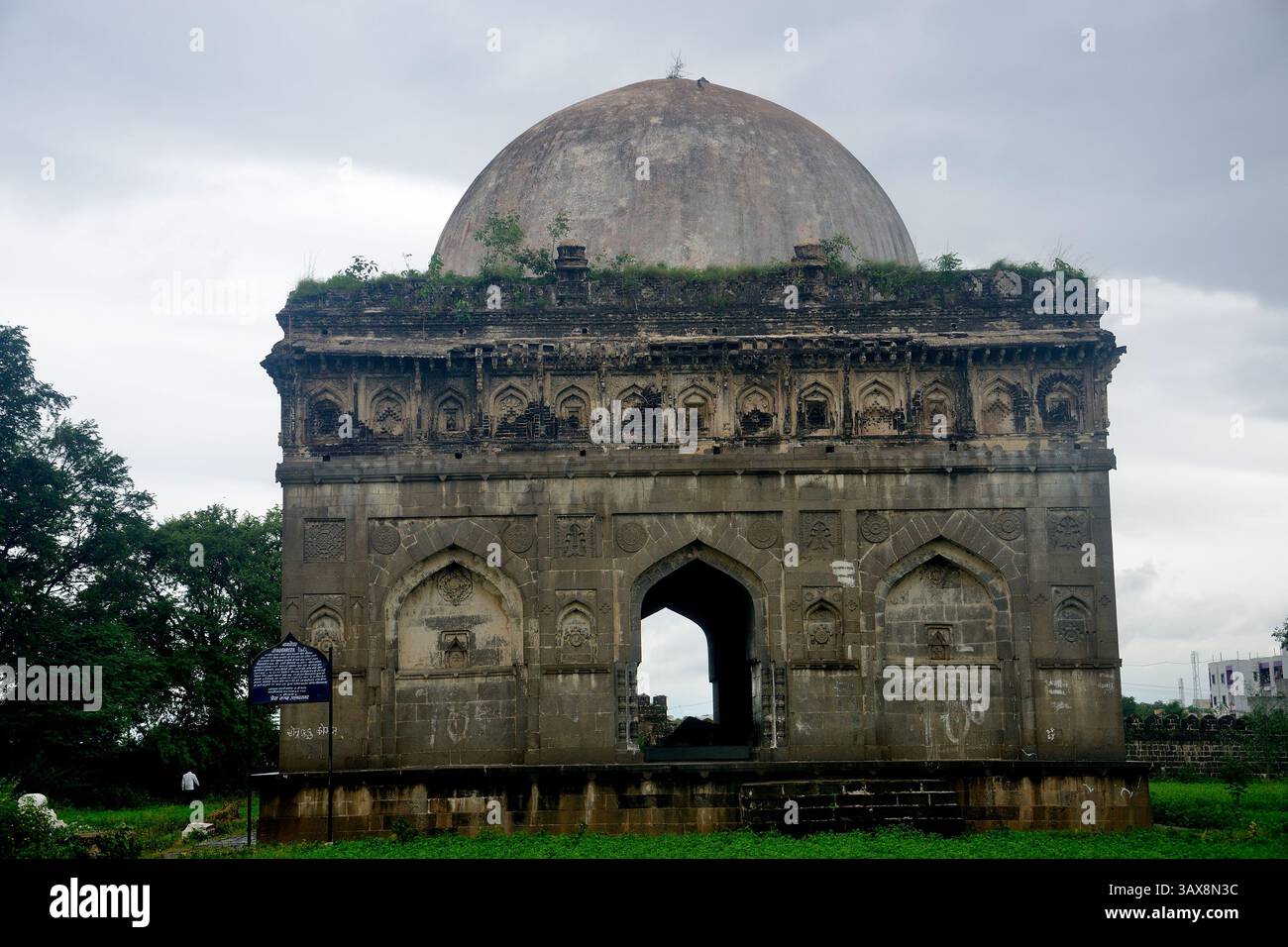 Bagh Rauza, a small complex which includes the tombs of Ahmed Nizam ...