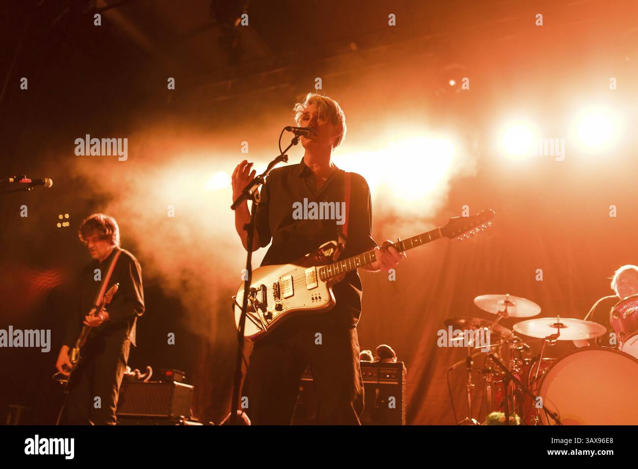 Dirk von Lowtzow, singer and guitarist of Tocotronic live on Golden ...