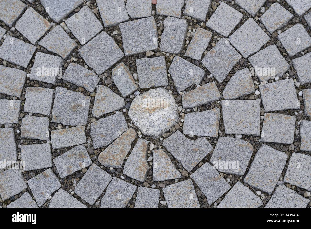 Circular paving stones hi-res stock photography and images - Alamy