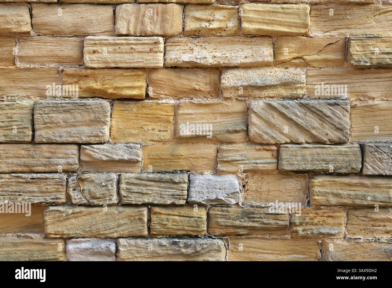 Stone walls blocks hi-res stock photography and images - Alamy