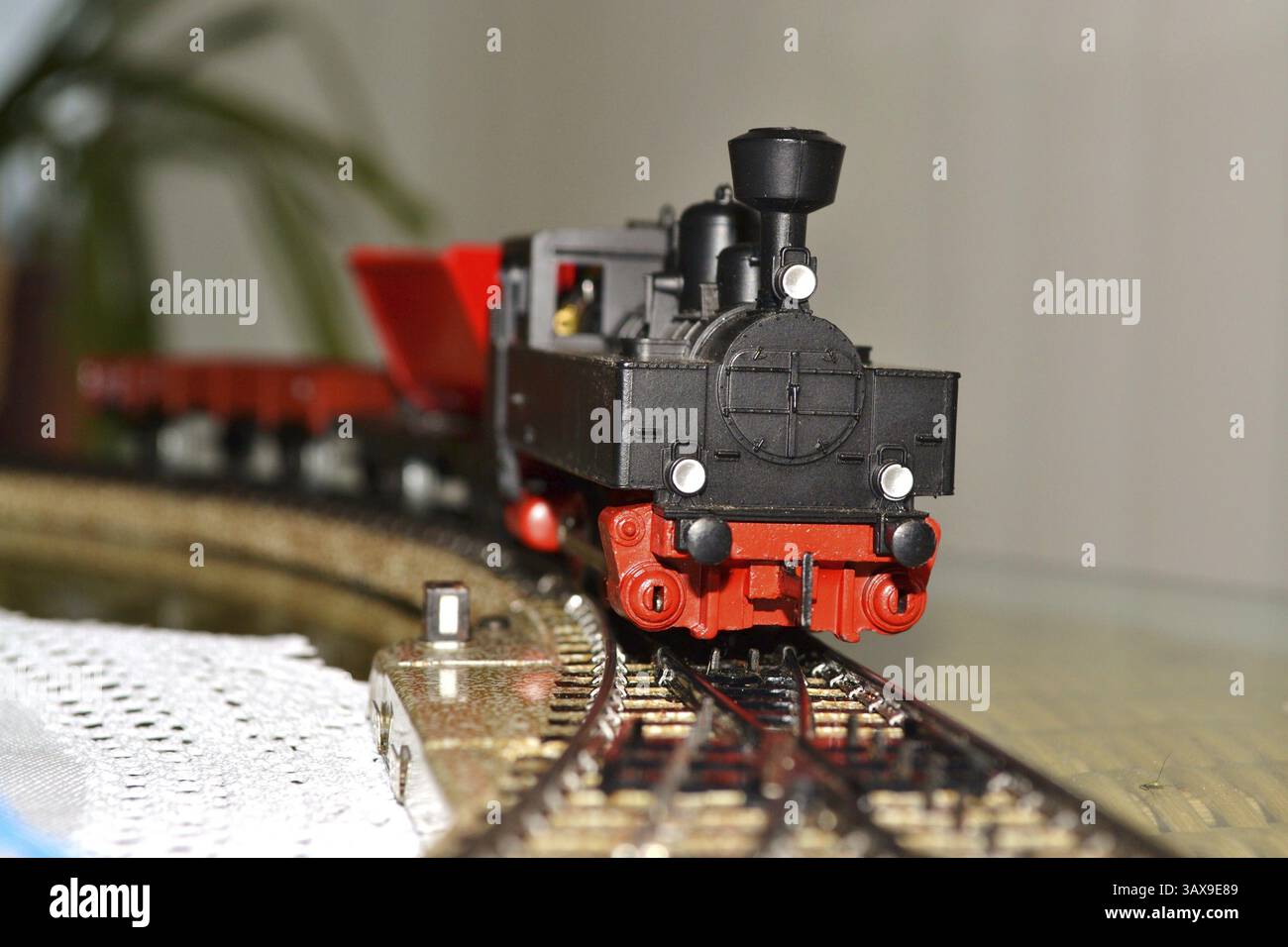 Model steam railway engines hi-res stock photography and images - Alamy