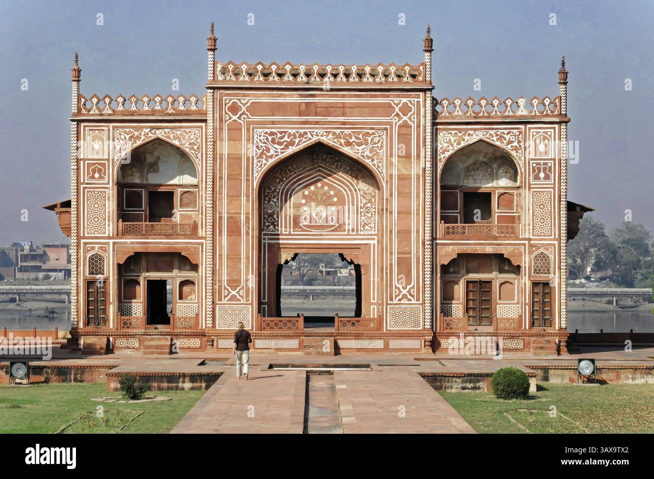 Mausoleum of Itimad-ud-Daula with garden, tomb, Agra, Uttar Pradesh ...