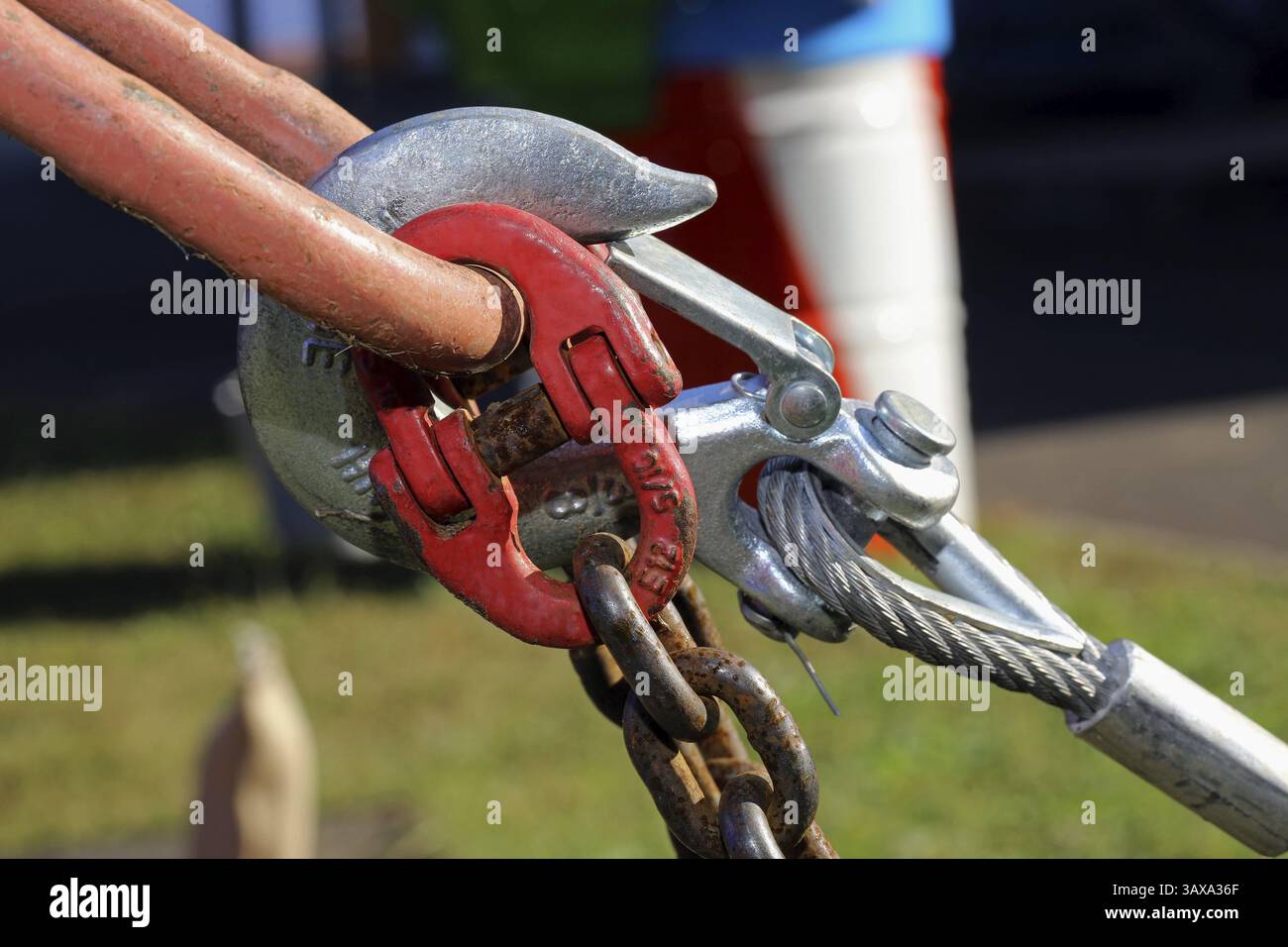 Steel rope snap hi-res stock photography and images - Alamy