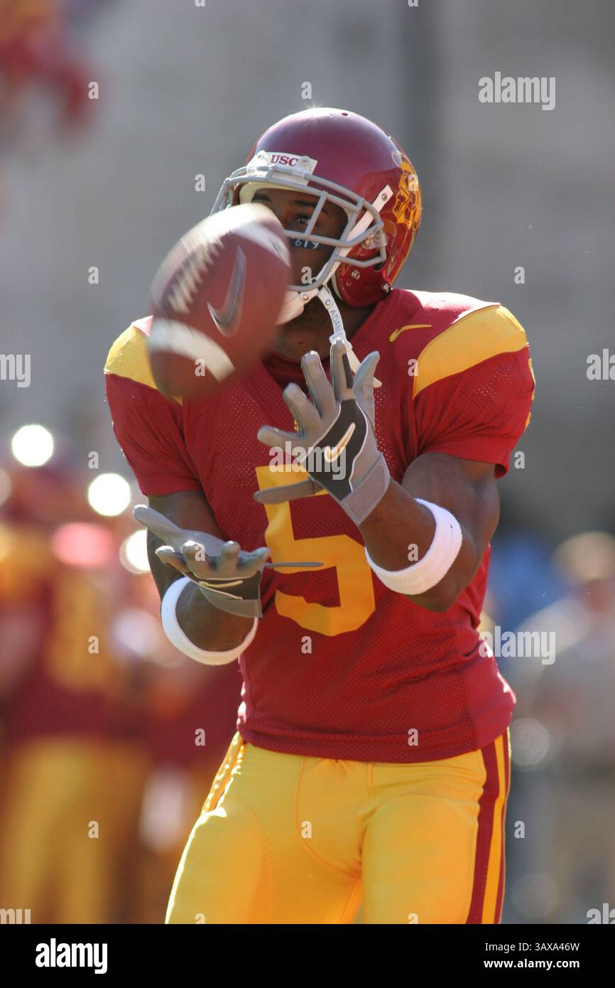 3 December 2005:Reggie Bush of the USC Trojans in a 66-19 victory over ...